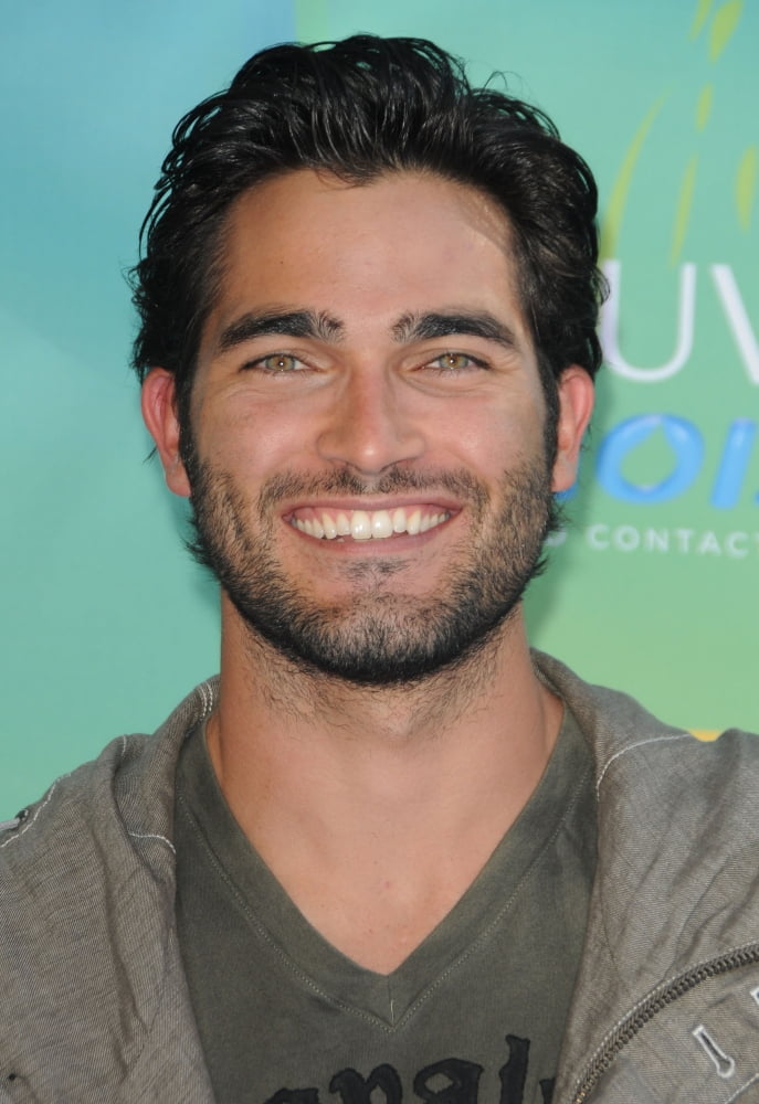 Tyler Hoechlin At Arrivals For 2011 Teen Choice Awards - Arrivals ...