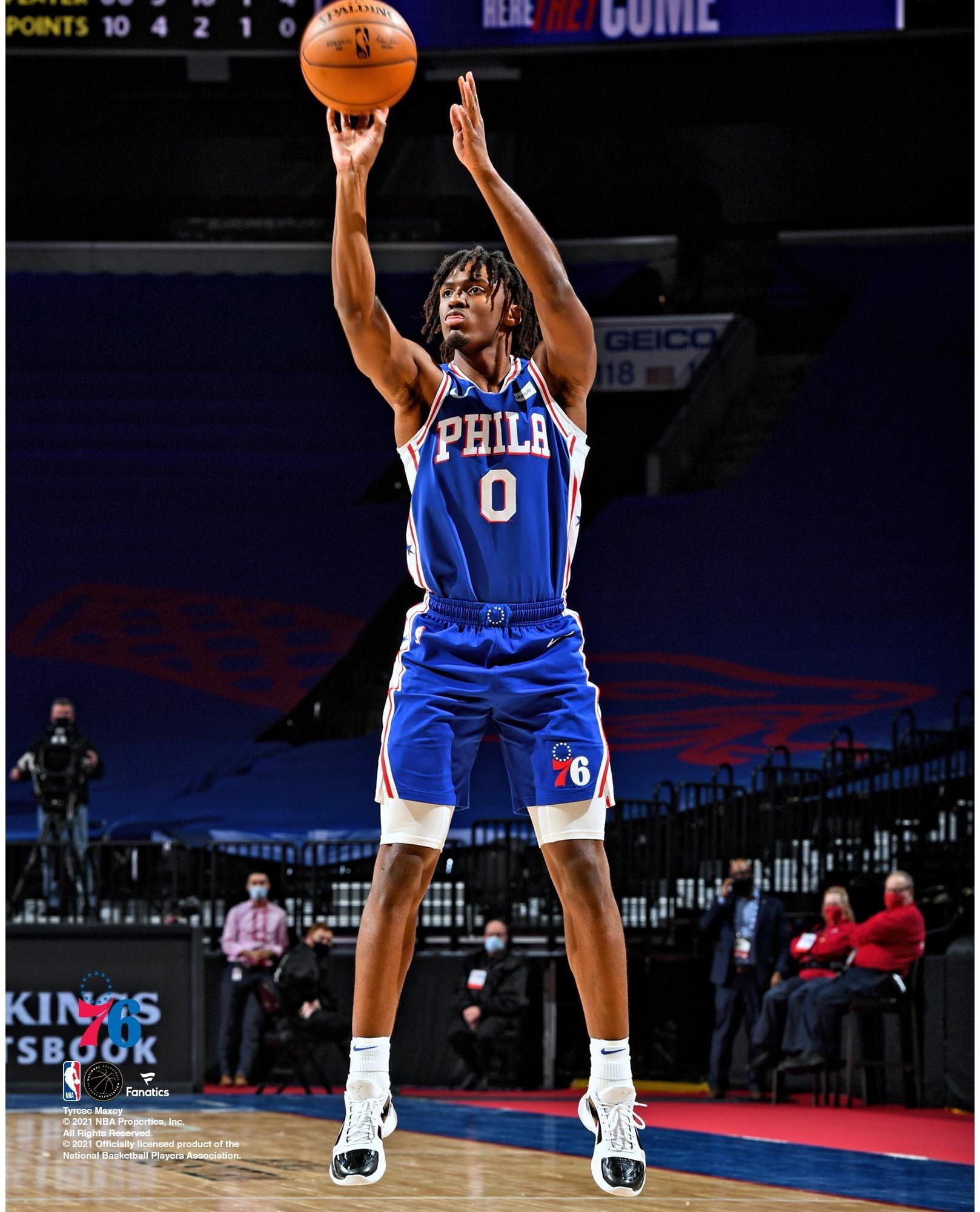 Tyrese Maxey Philadelphia 76ers Unsigned Shooting in Royal Jersey ...