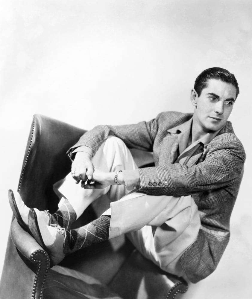 Tyrone Power Portrait (8 x 10) - Walmart.com