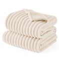 U By Bedsure ComfyFleece Waterproof Dog Blankets for Small Dogs - Soft ...