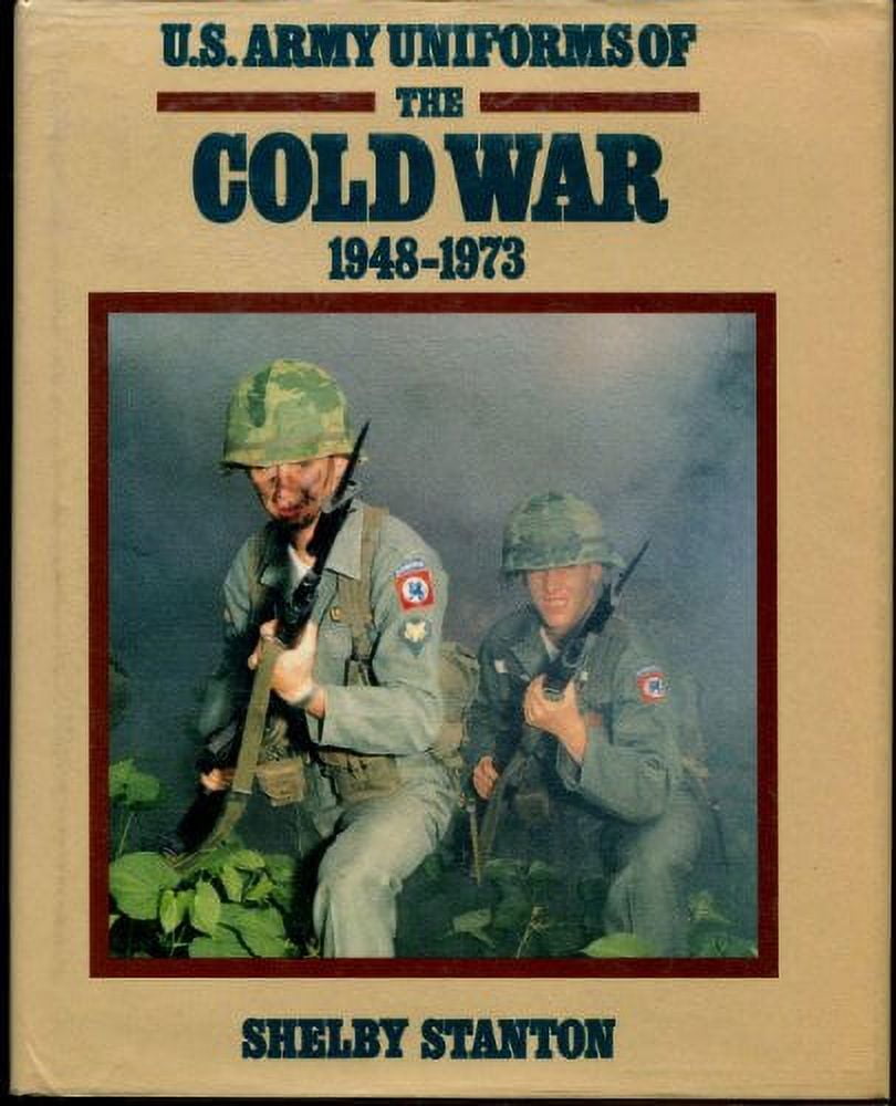 Pre-Owned U.S. Army Uniforms of the Cold War 1948-1973 (Hardcover ...