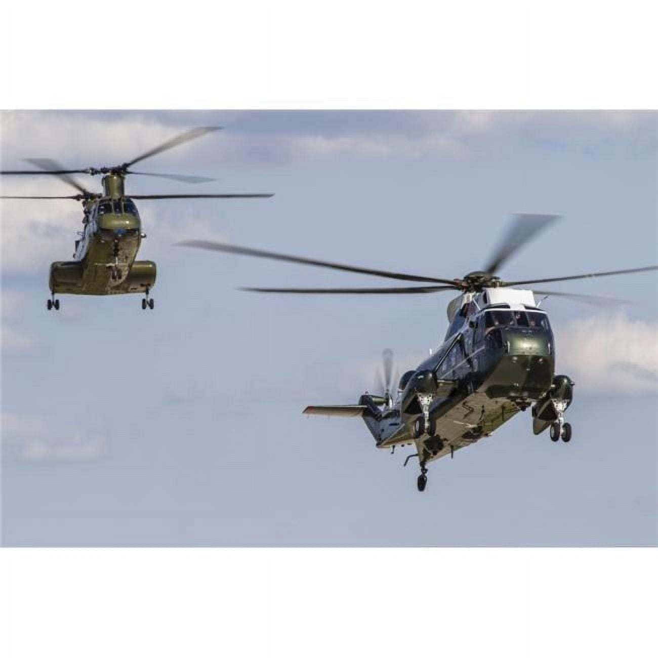 A U.S. Marine Corps Vh-3D Transport Helicopter of Hmx-1 Comes in To ...