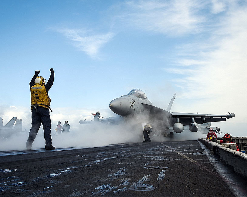 U.S. Navy EA-18G Growler and Flight Director Style - B - 20x30 Inch ...