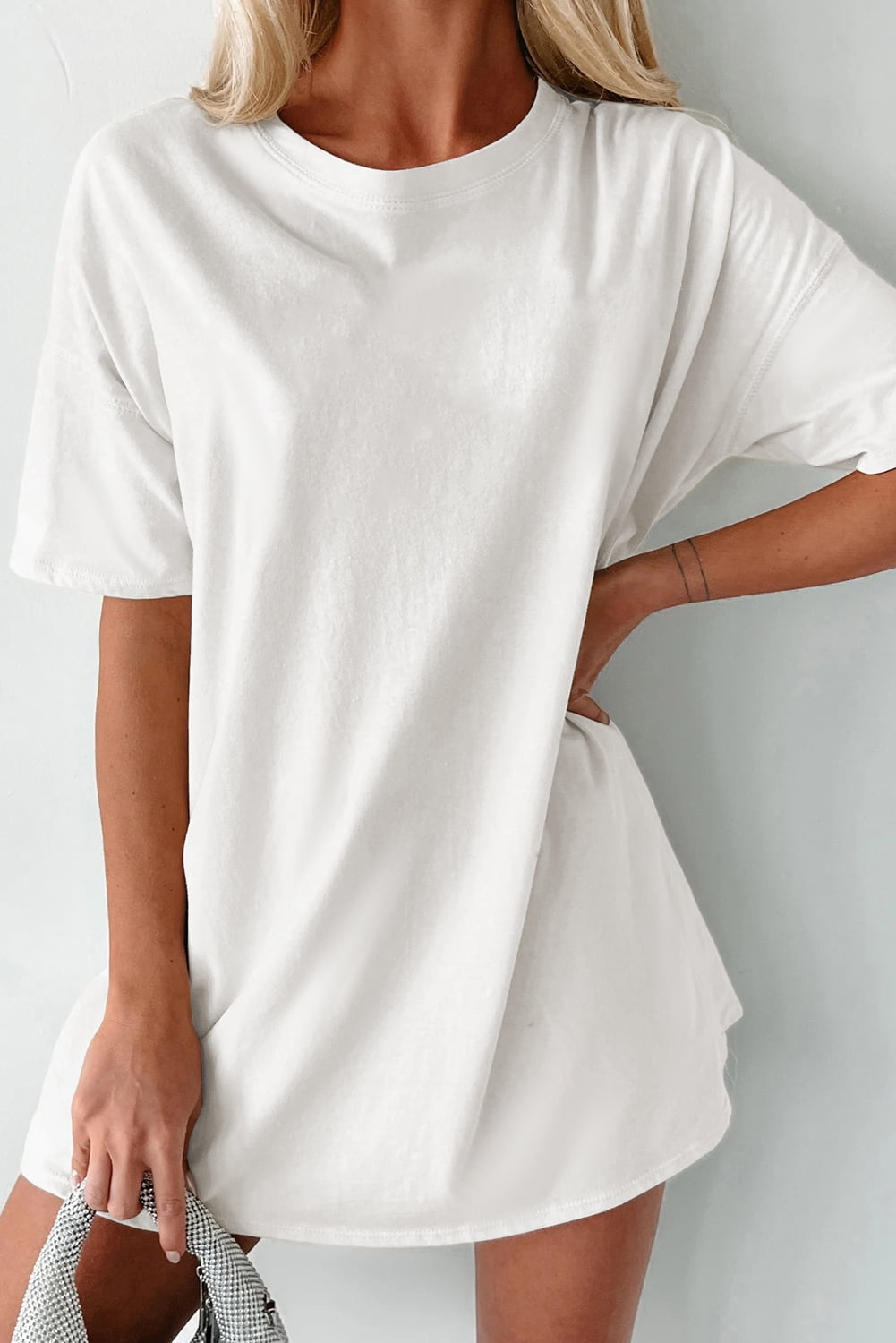 U.Vomade Essential White Tunic - Timeless Round Neck, Versatile Fit ...