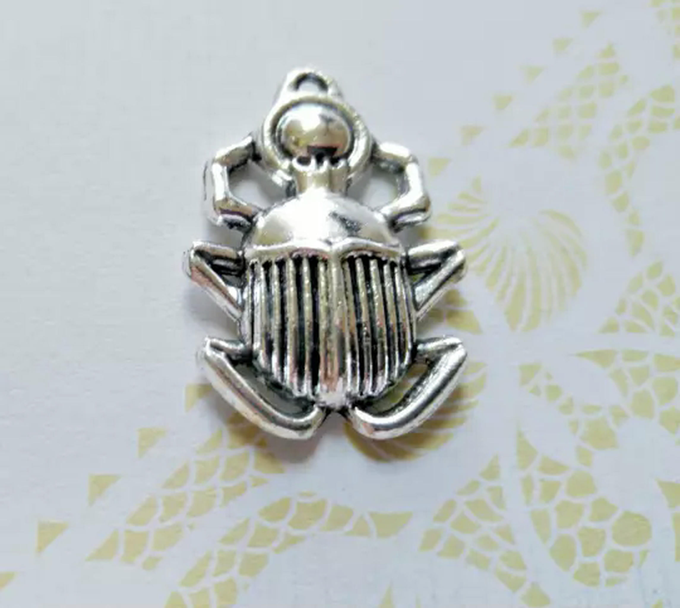 U8MO 1 Scarab Charm Antique Silver Egyptian Beetle Pendant Insect ...