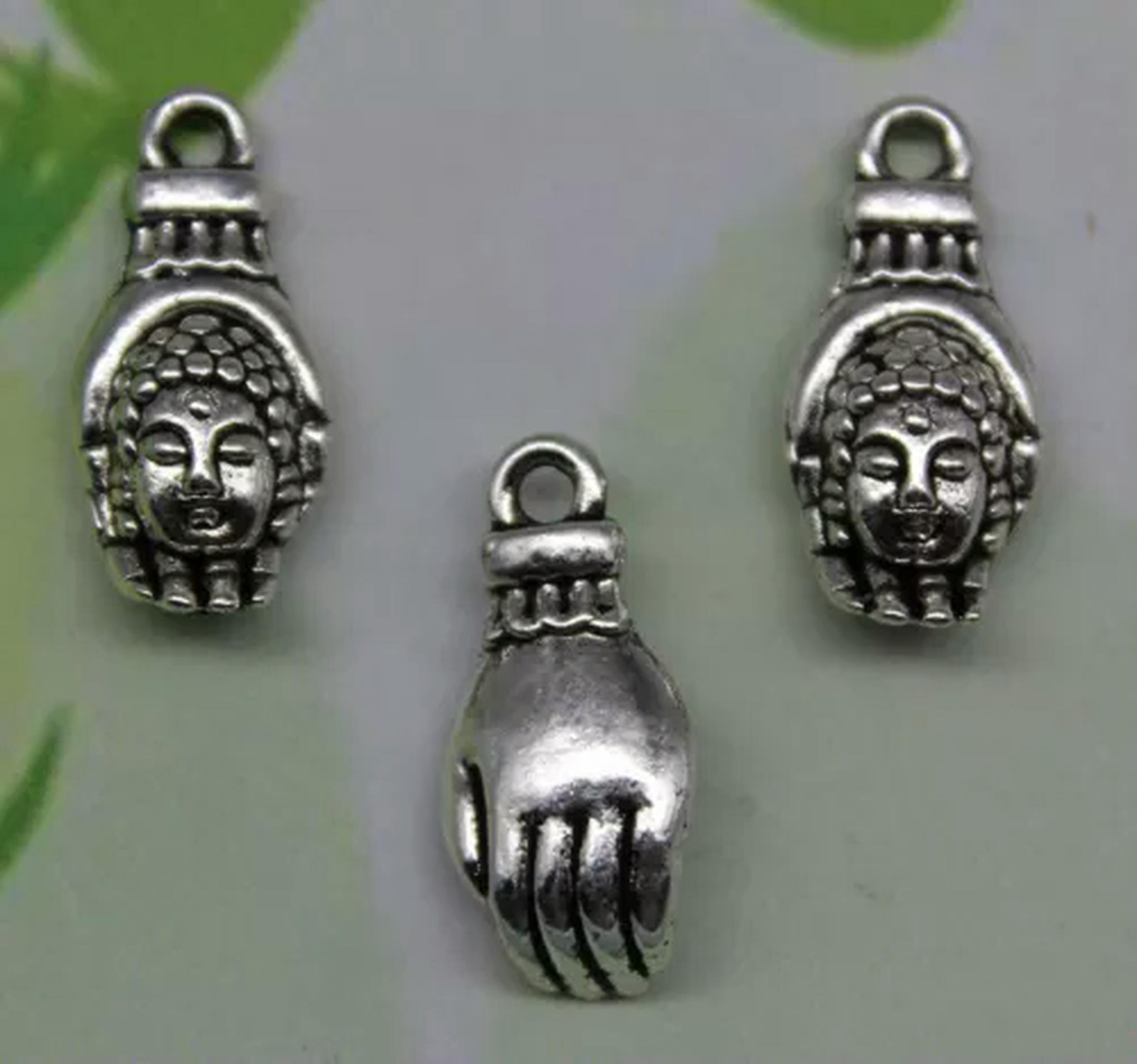 U8MO 10/30/50X retro style hand Buddha head alloy charms pendants ...