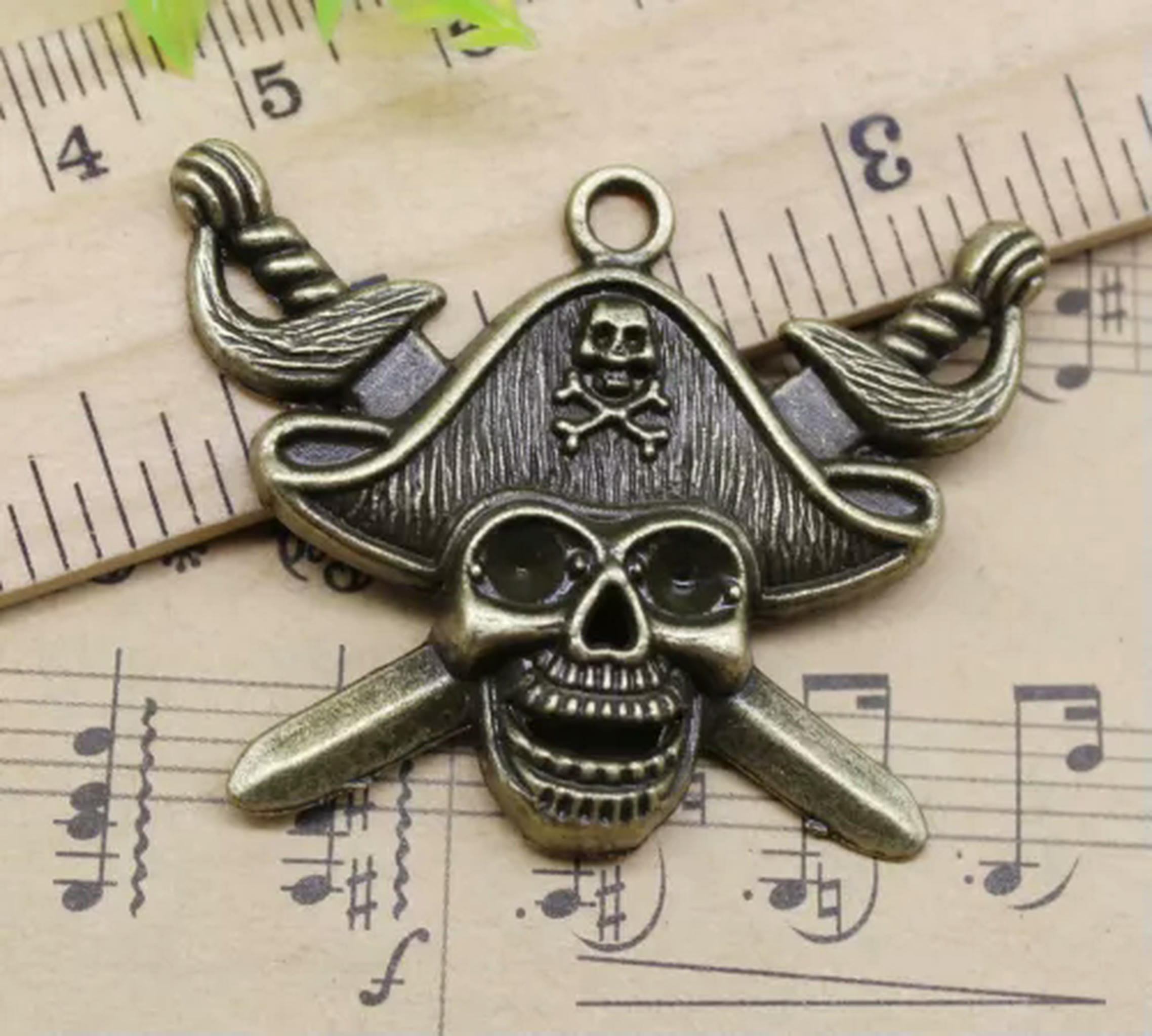 U8MO 2~10pc retro style Big pirate captain skull alloy charms pendants ...
