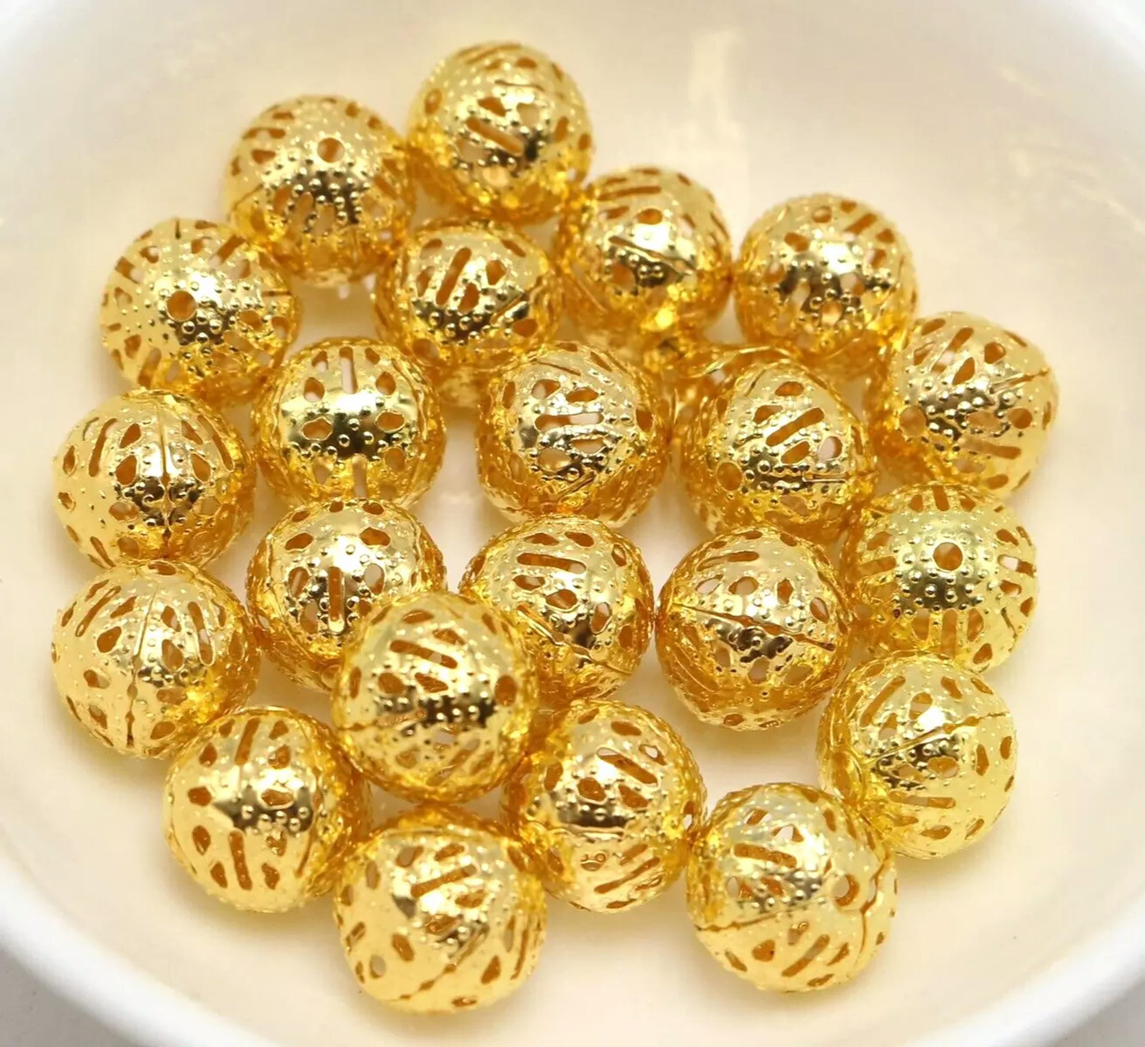 U8MO 200 Golden Plated Metal Round Filigree Spacer Beads 8mm Jewelry ...
