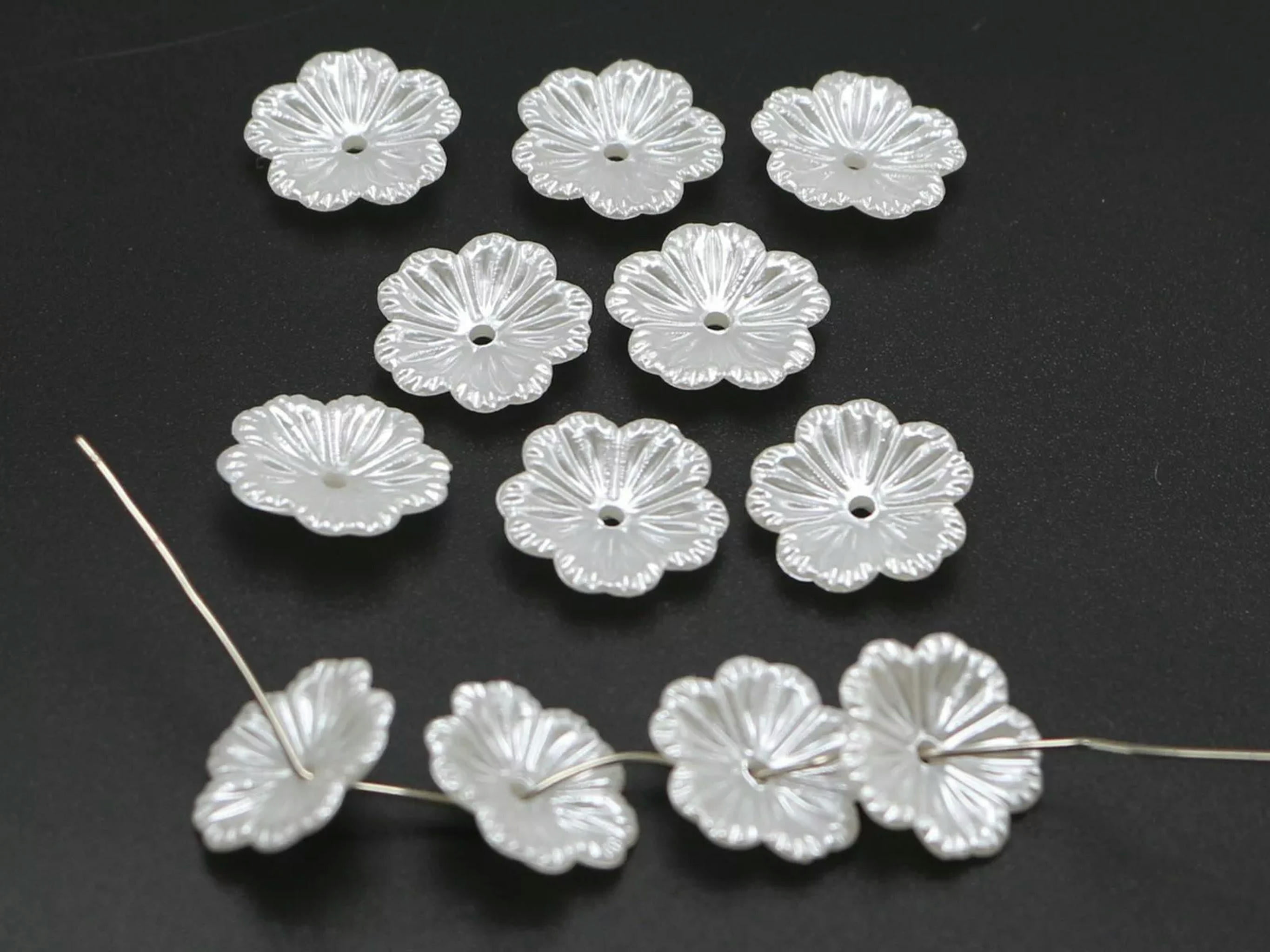 U8MO 200 Pure White Acrylic Pearl Flower Bead Cap Bead 12mm Sewing Bow ...
