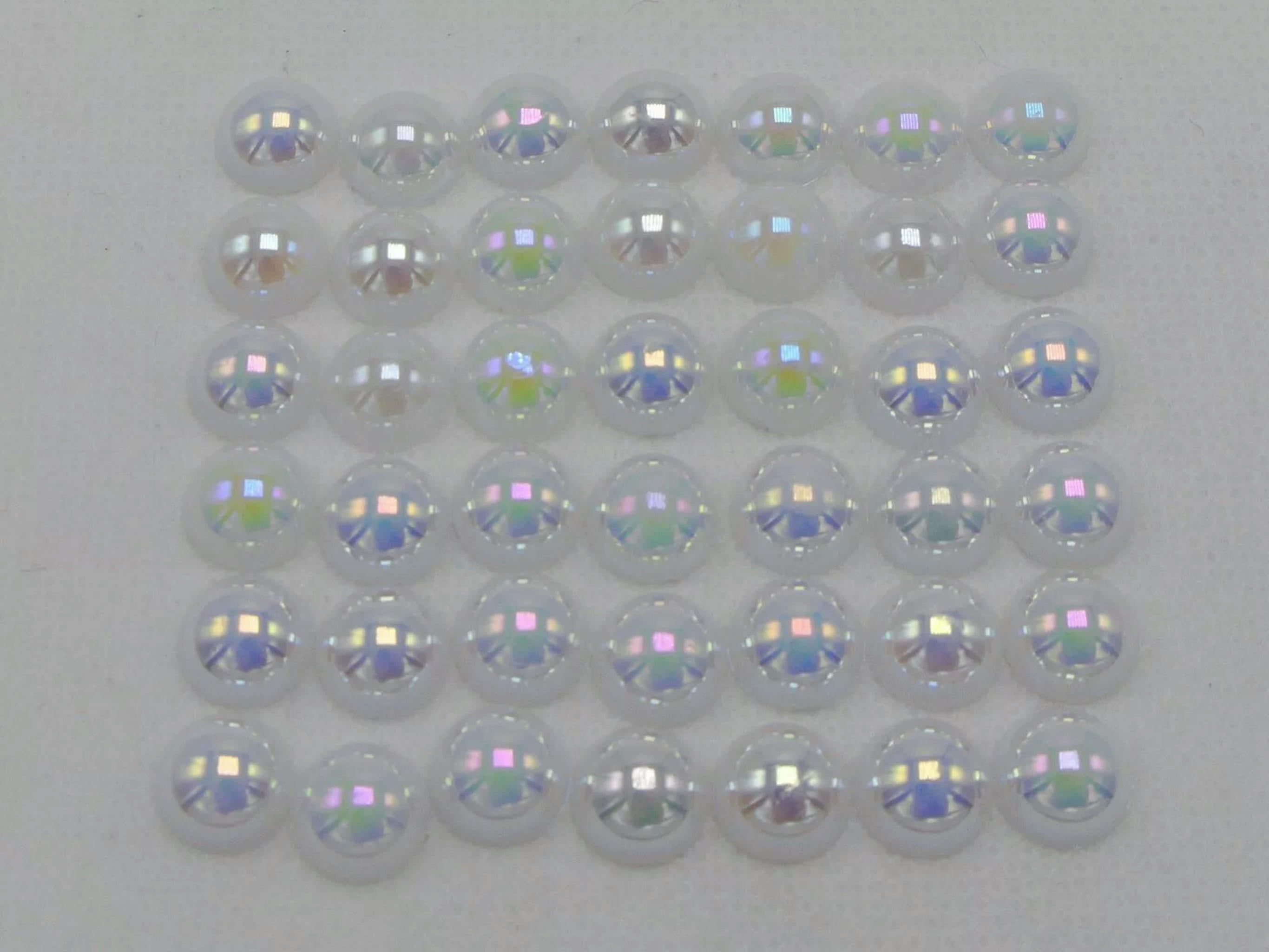 U8MO 2000 White Luster AB Acrylic Round Half Pearl 4mm FlatBack Beads ...