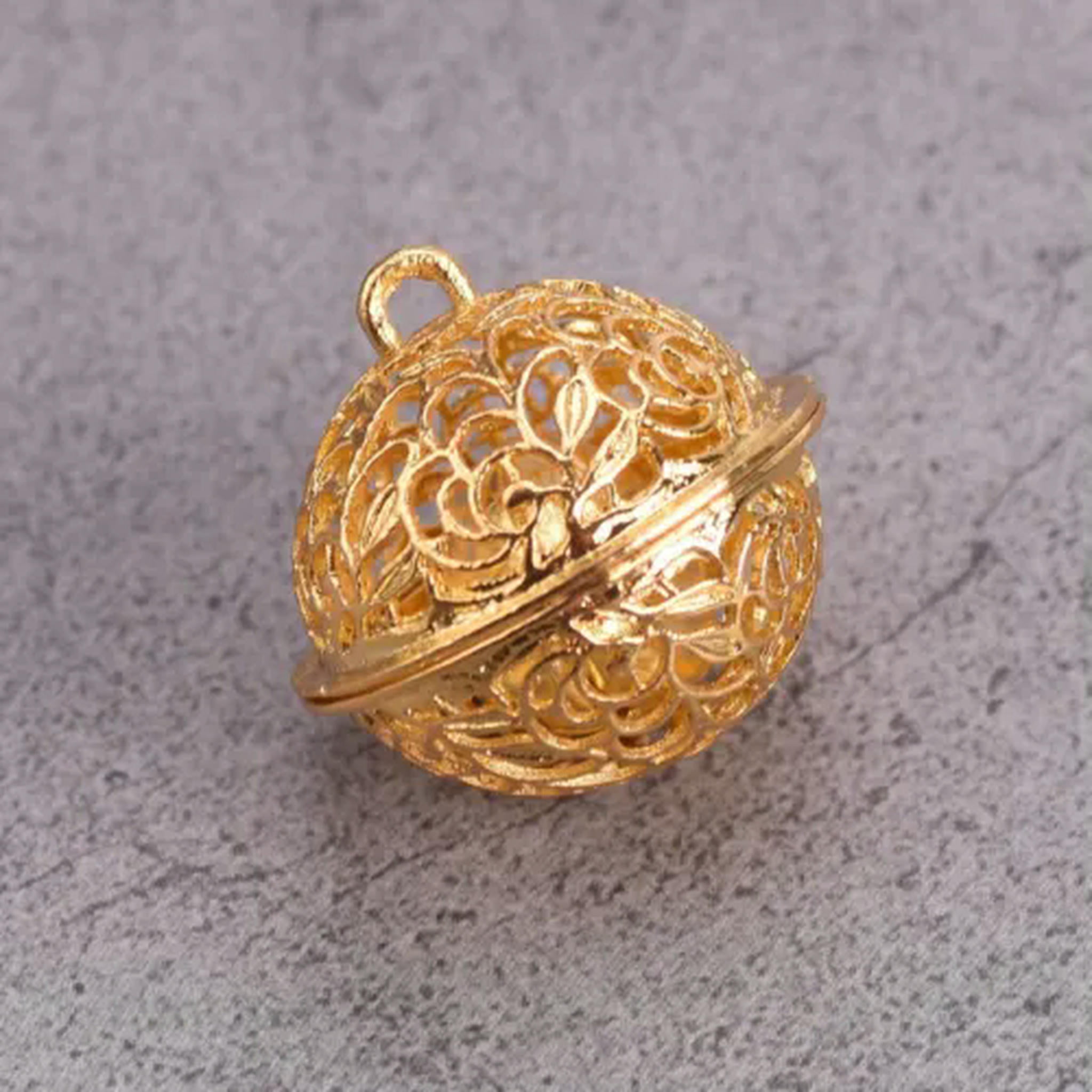 U8MO 2pcs 25mm Hollow Metal Pendant Jingle Tinkle Bells Pendants ...