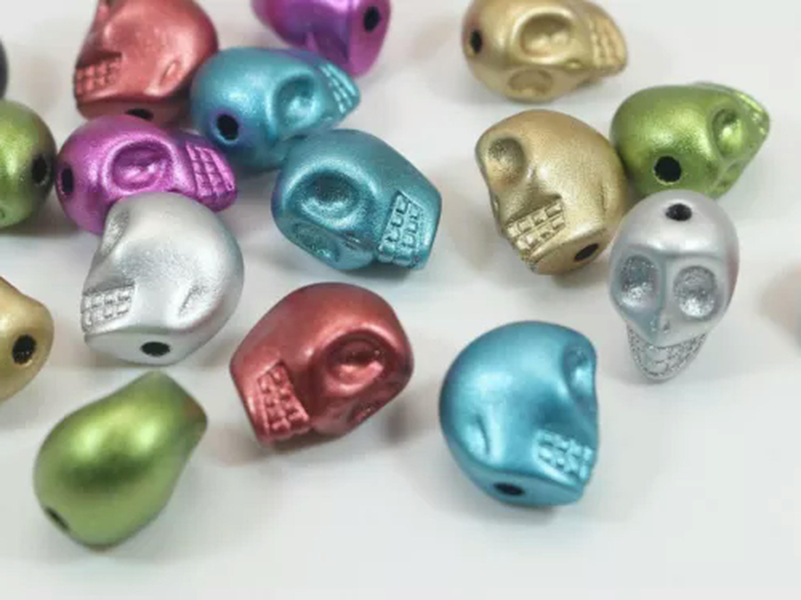 U8MO 50 Acrylic Halloween Gothic Skull Beads 13mm Various Style Jewelry ...