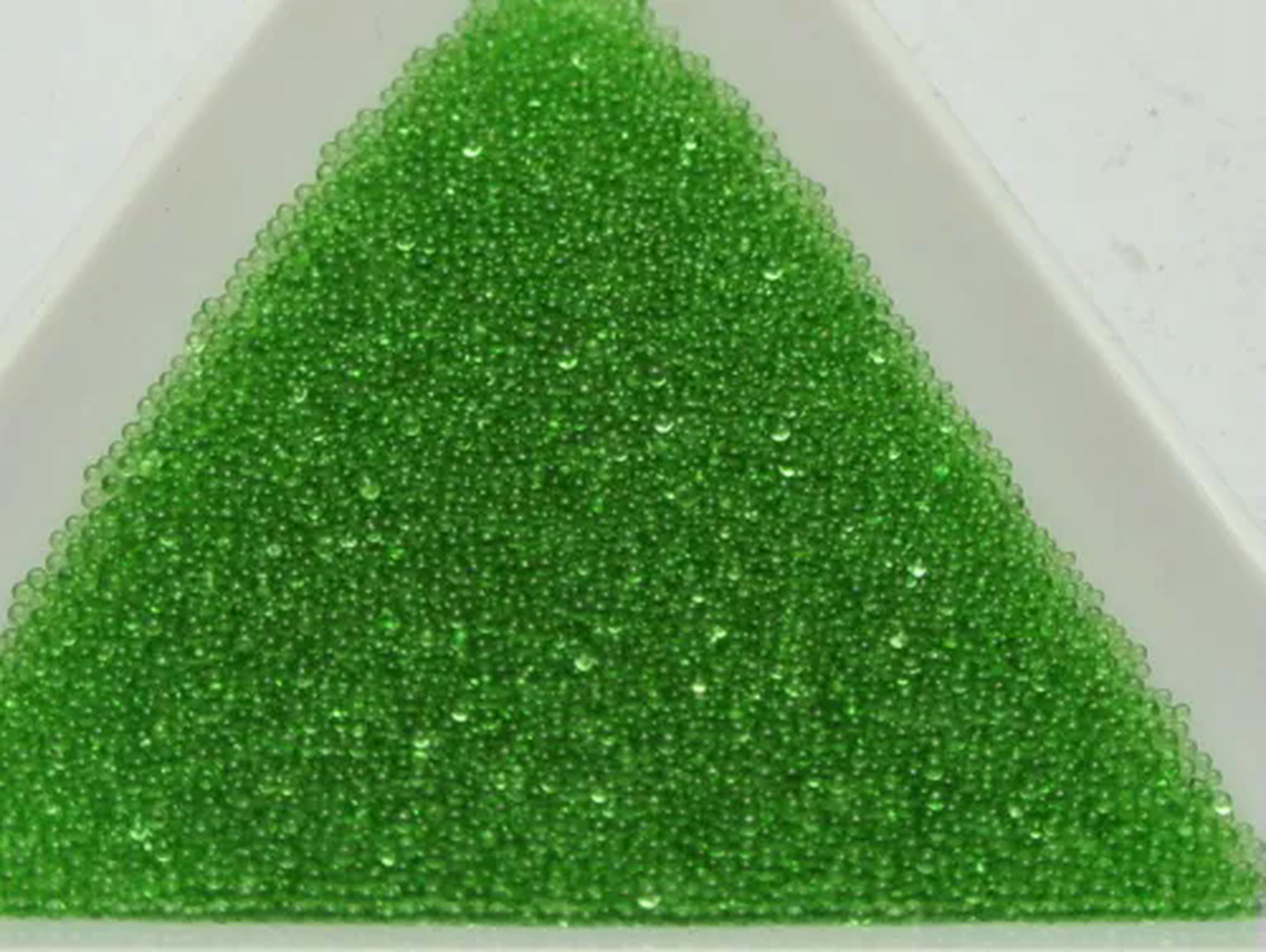 U8MO 50 Gram Caviar Glass Mini Micro Beads 0.6-0.8mm + Storage Box Pick ...