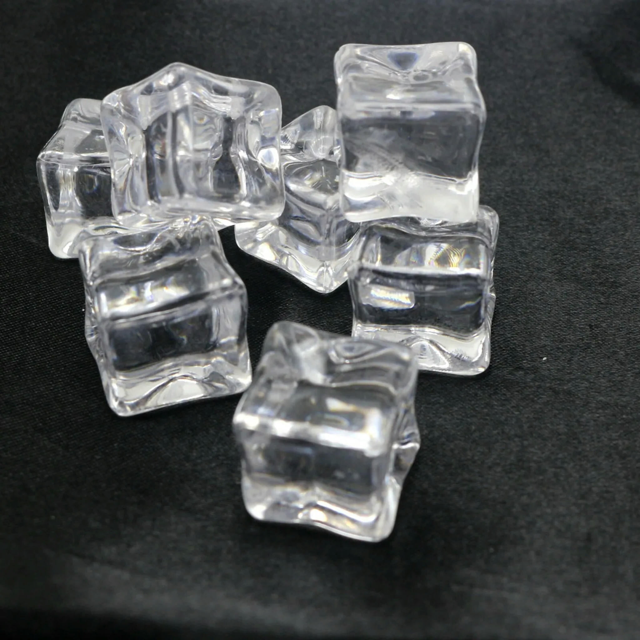 U8MO 50pcs Clear Fake Ice Acrylic Decorative Ice Cubes Display for Home ...