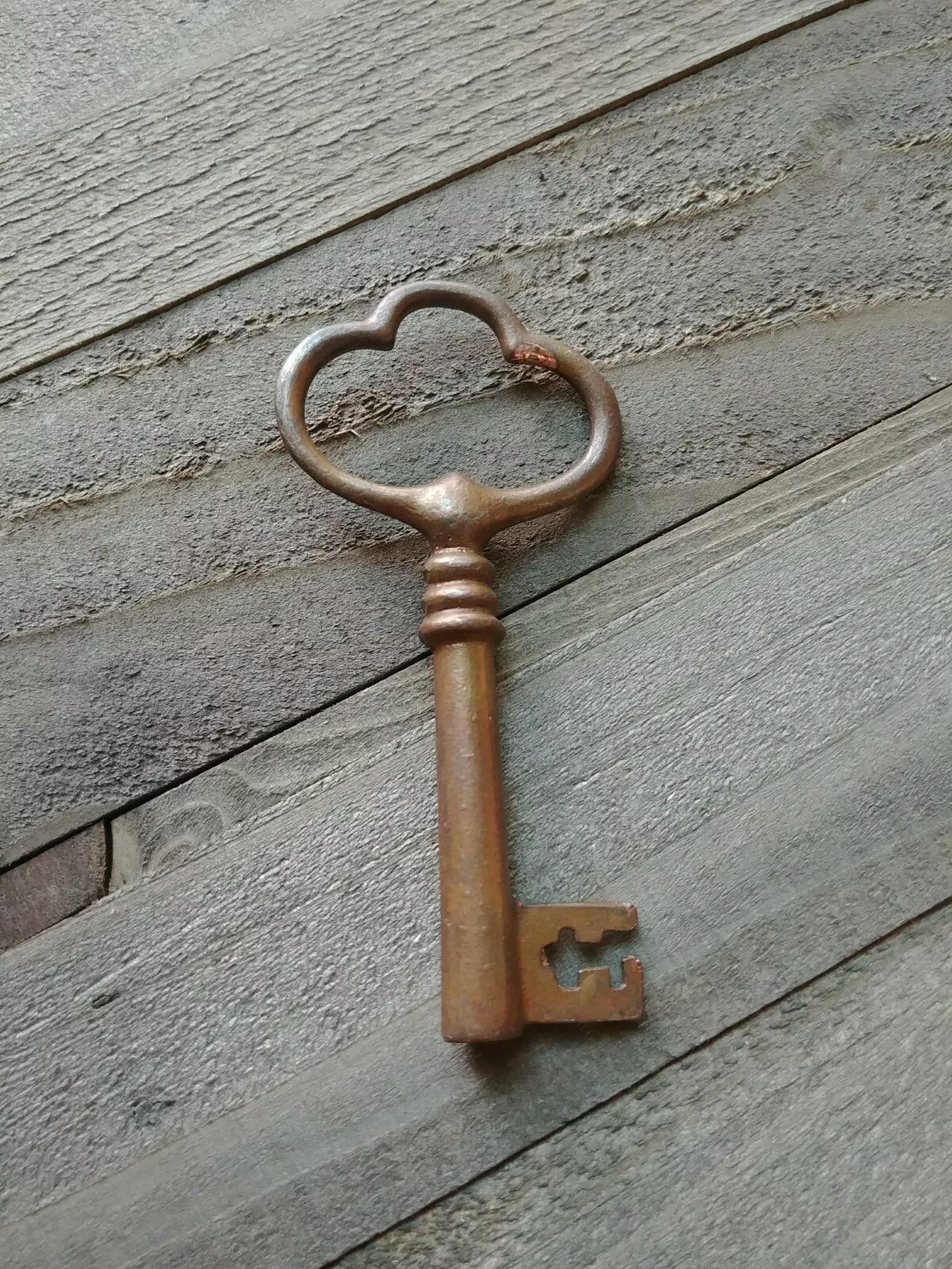 U8MO Large Skeleton Key Steampunk Antiqued Copper Cast Iron Pendant ...