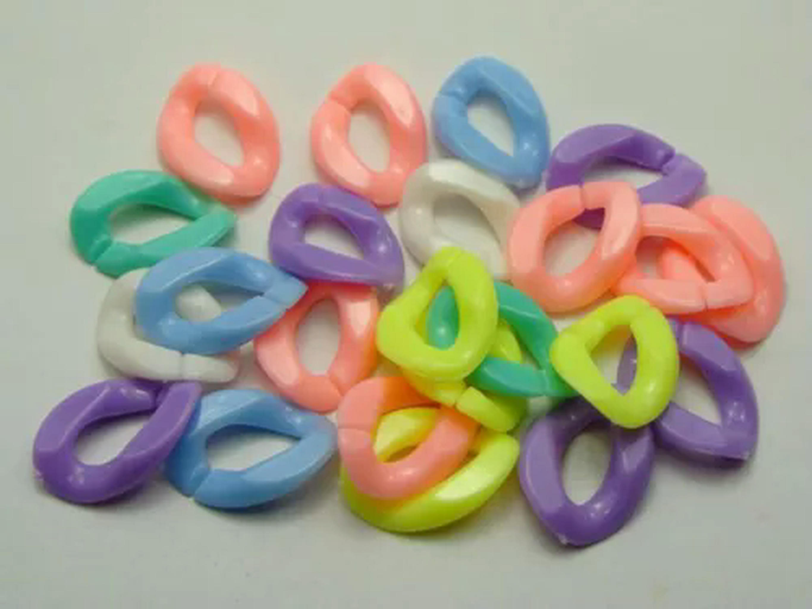 U8MO Mixed Color Acrylic Open Chain Link Flat Twist Oval Round Ring ...