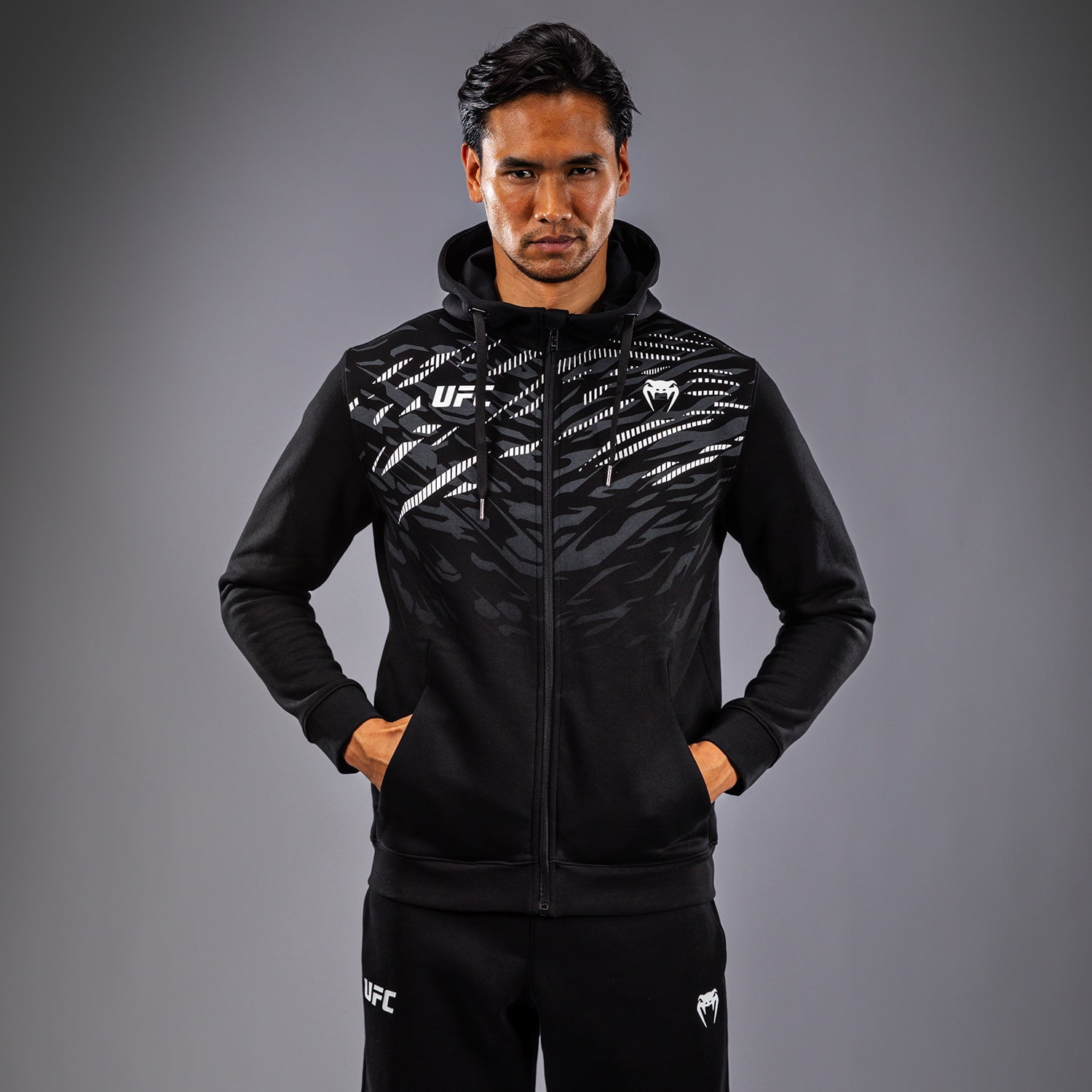 UFC Fusion by Venum Men's Replica Zip Hoodie - Black - Large - Walmart.com