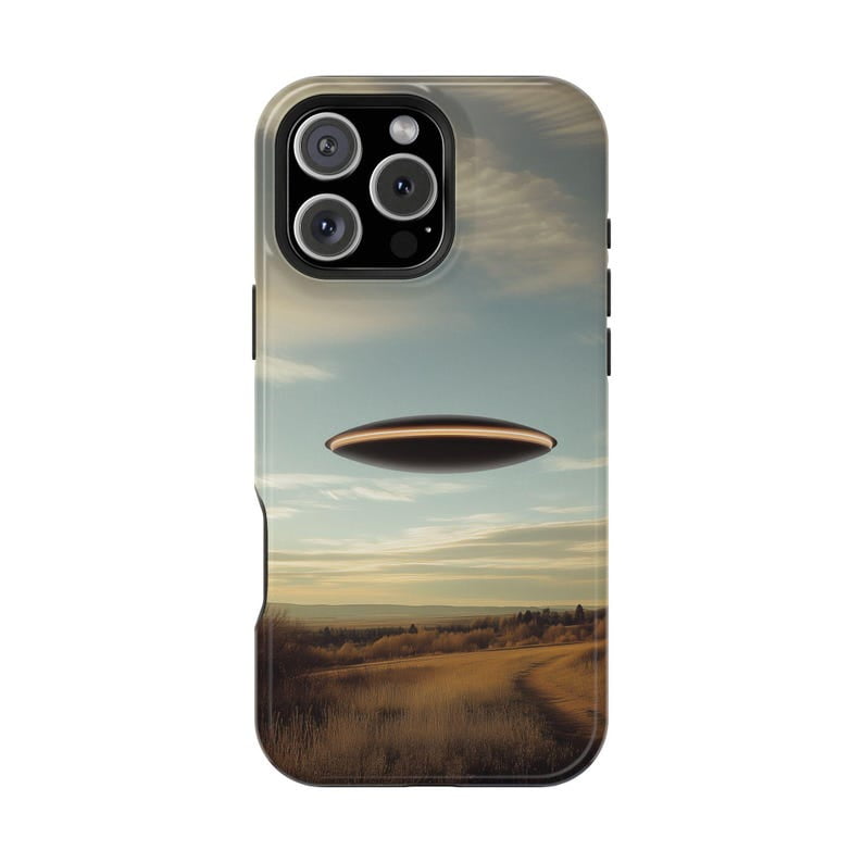 UFO Alien Spacecraft Open Field Sci-Fi Artwork Phone Case for 11 12 13 ...
