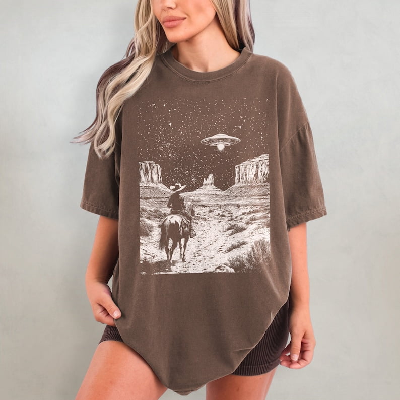 UFO Cowboy Shirt - Retro Western Comfort Colors T-Shirt, Vintage Rodeo ...