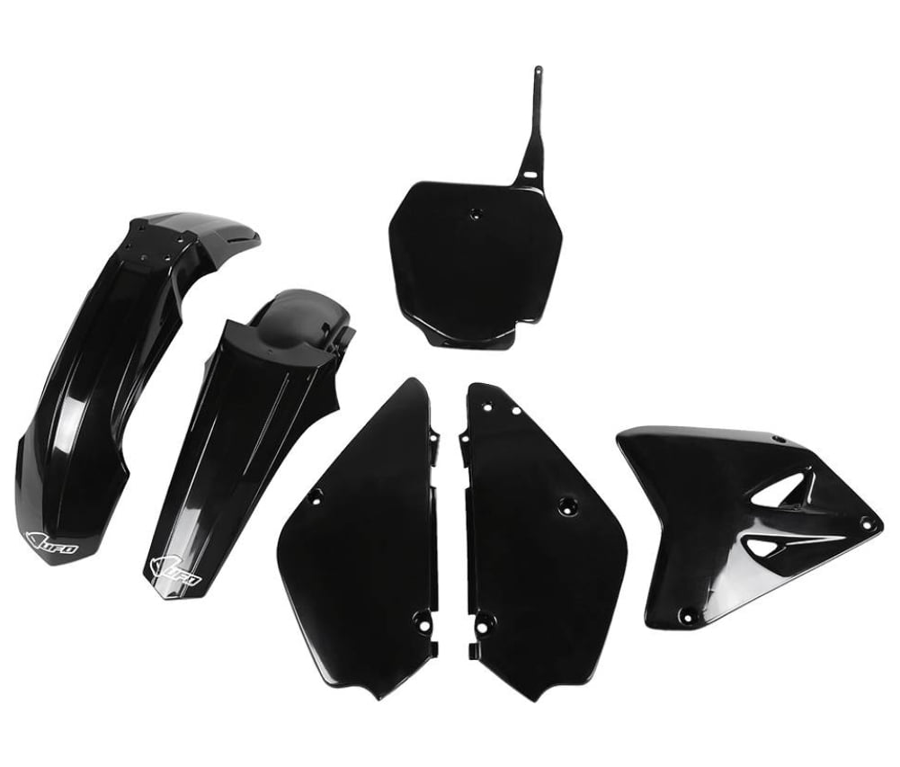 UFO Restyle Complete Black Plastics Body Kit for '00-23 RM85 (SUKIT405K ...