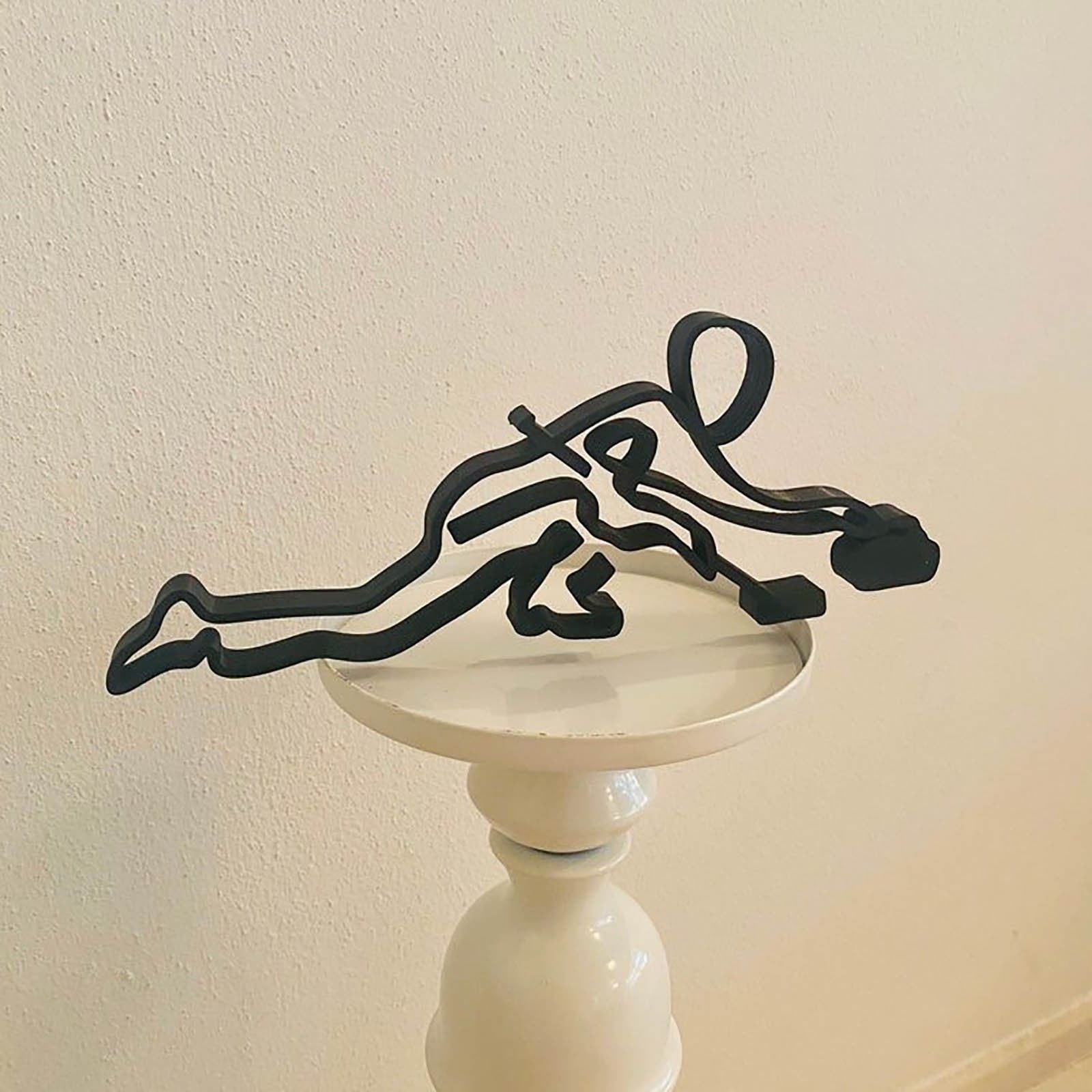 UIX Modern Abstract Face Metal Lines Figure Movement Art Metal Face ...