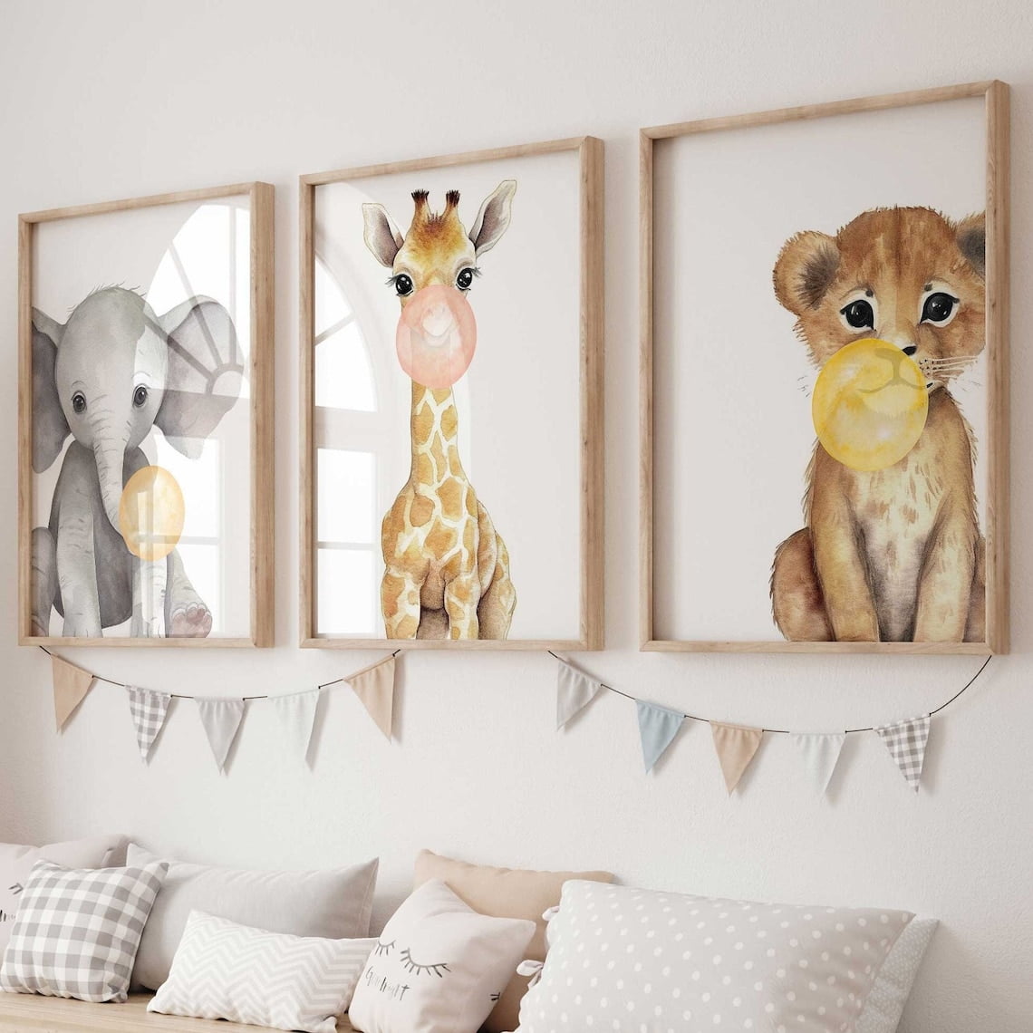 Luvia Animals Bubblegum, Animals Blowing Bubbles, Safari Baby Animal ...