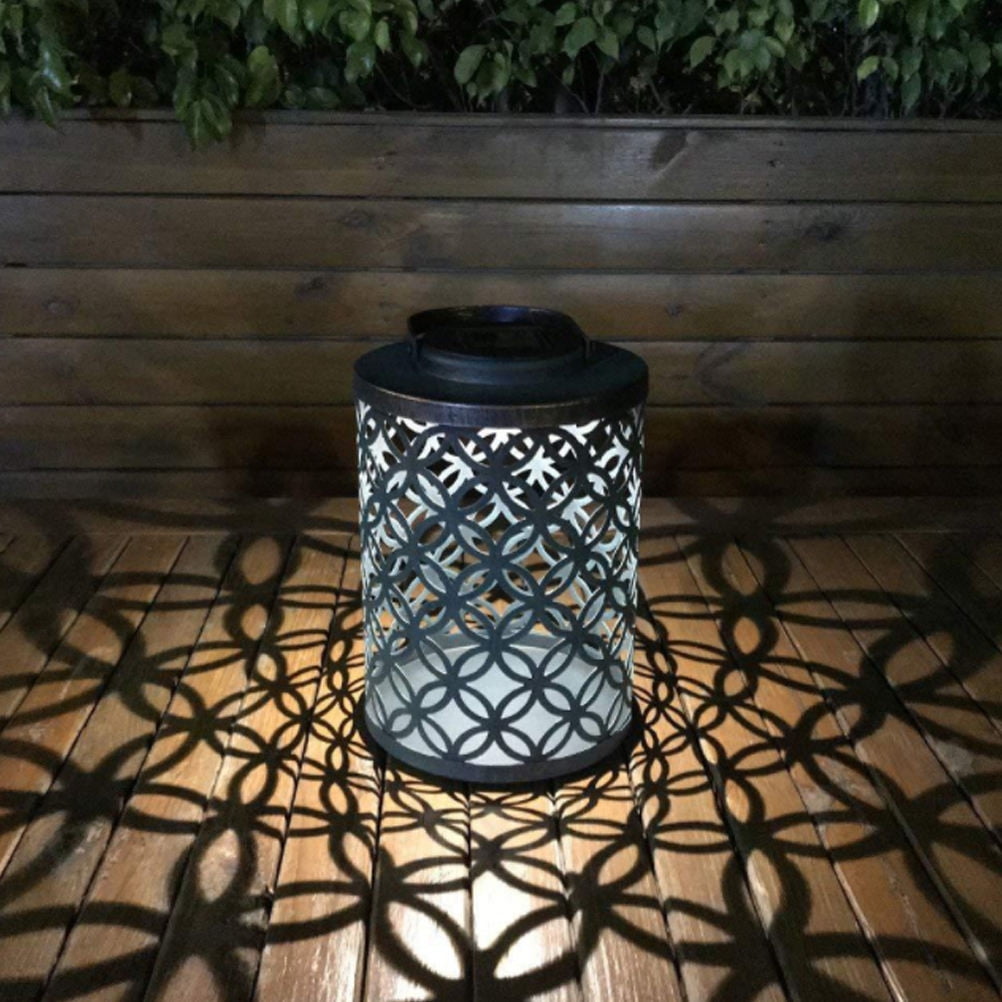 UNOMOR Vintage Style Solar Garden Lights Outdoor Hanging Lanterns Solar ...