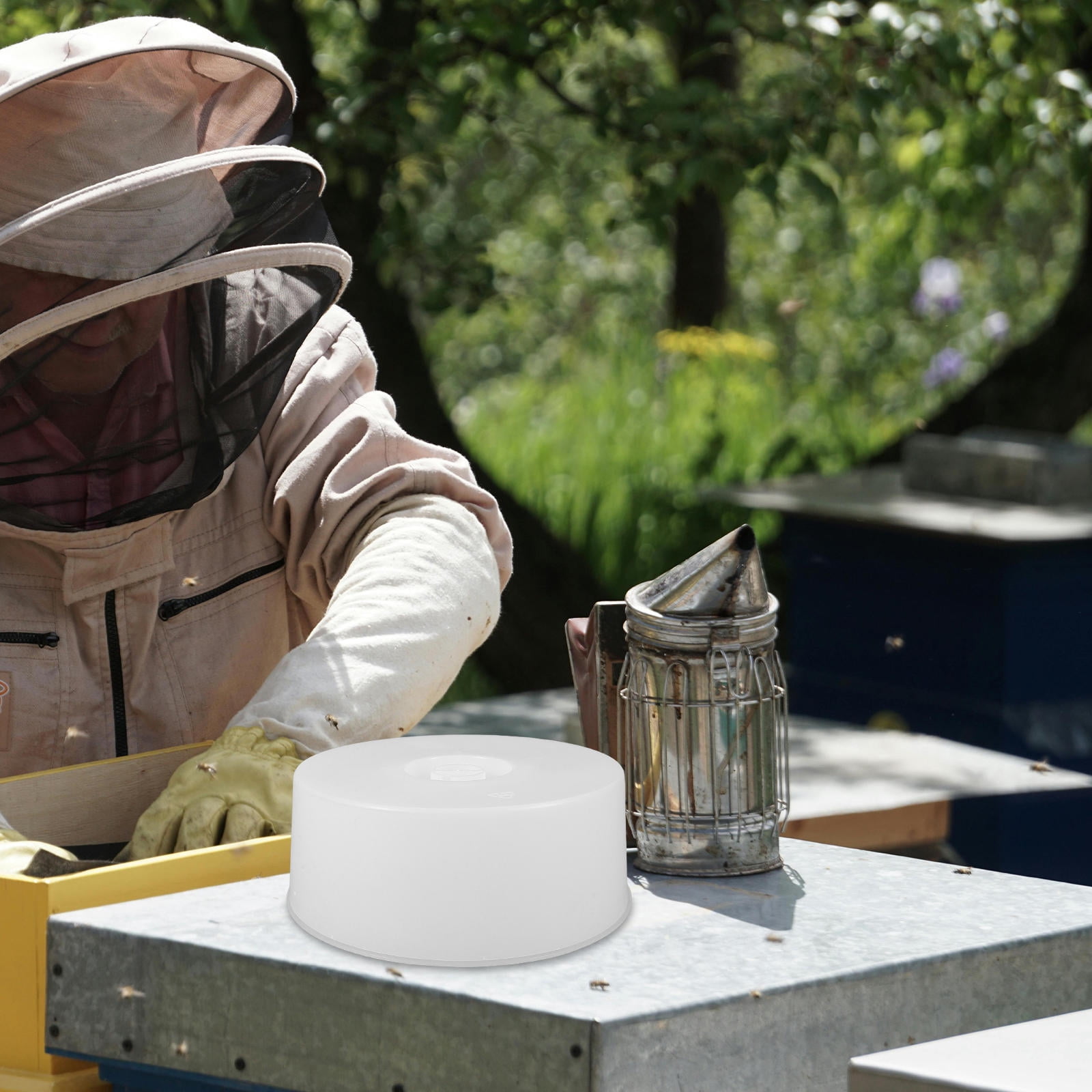 UPOUART Beehive Watering System: Round Feeder for Maintaining Humidity ...