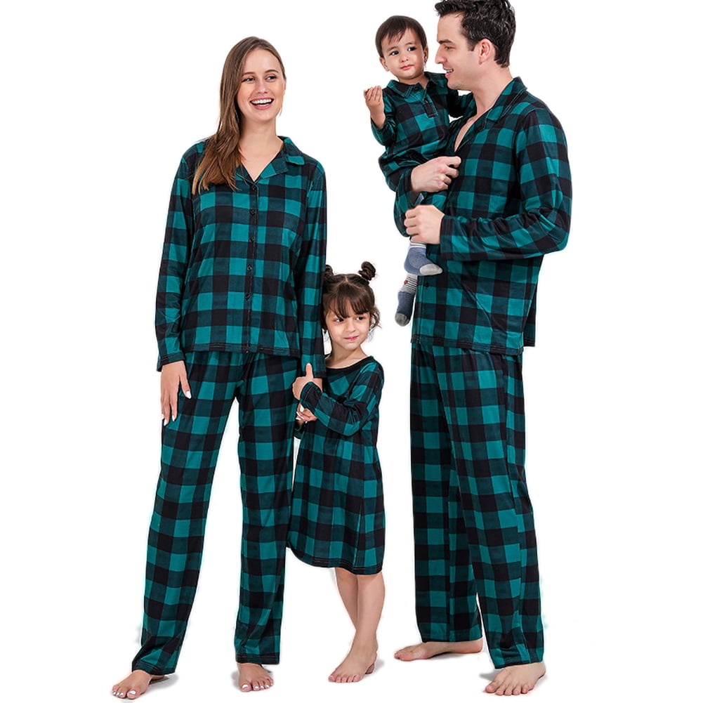 URMAGIC Christmas Family Matching Button Down Pajamas Forest Plaid ...