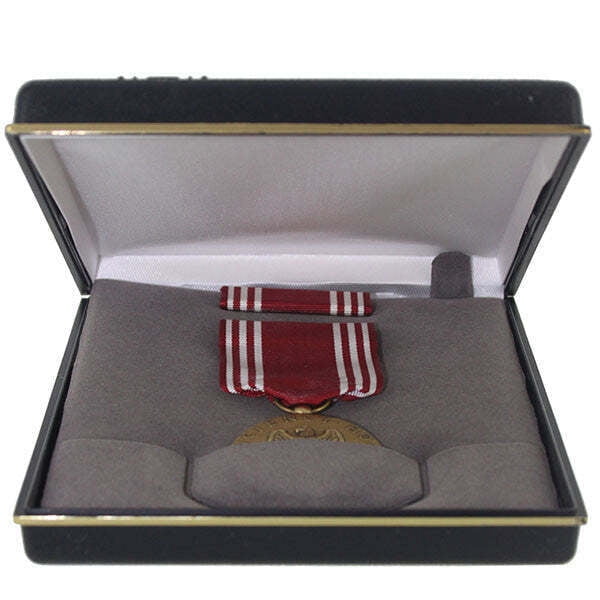 US Army Good Conduct (AGCM) Medal Award Presentation Set Official ...
