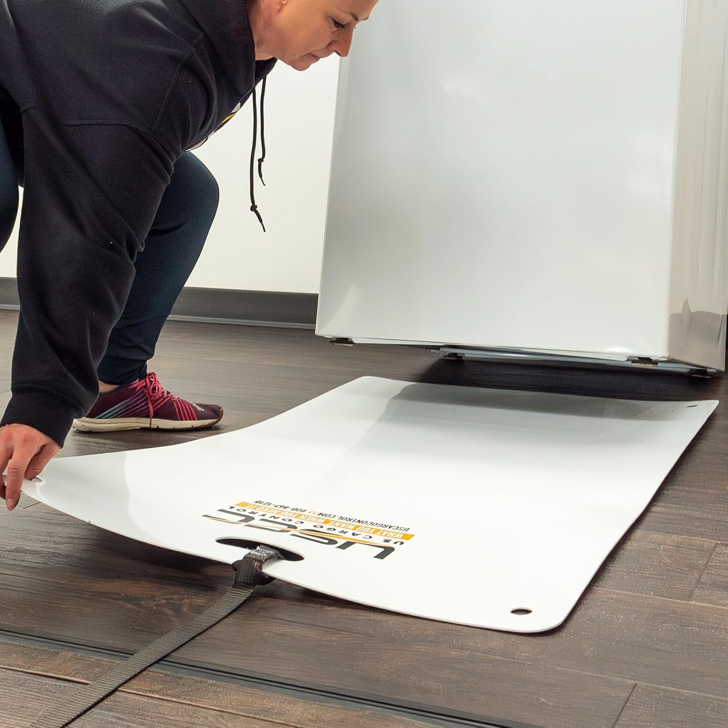 US Cargo Control Appliance Slider with Pull Strap, Plastic Floor ...