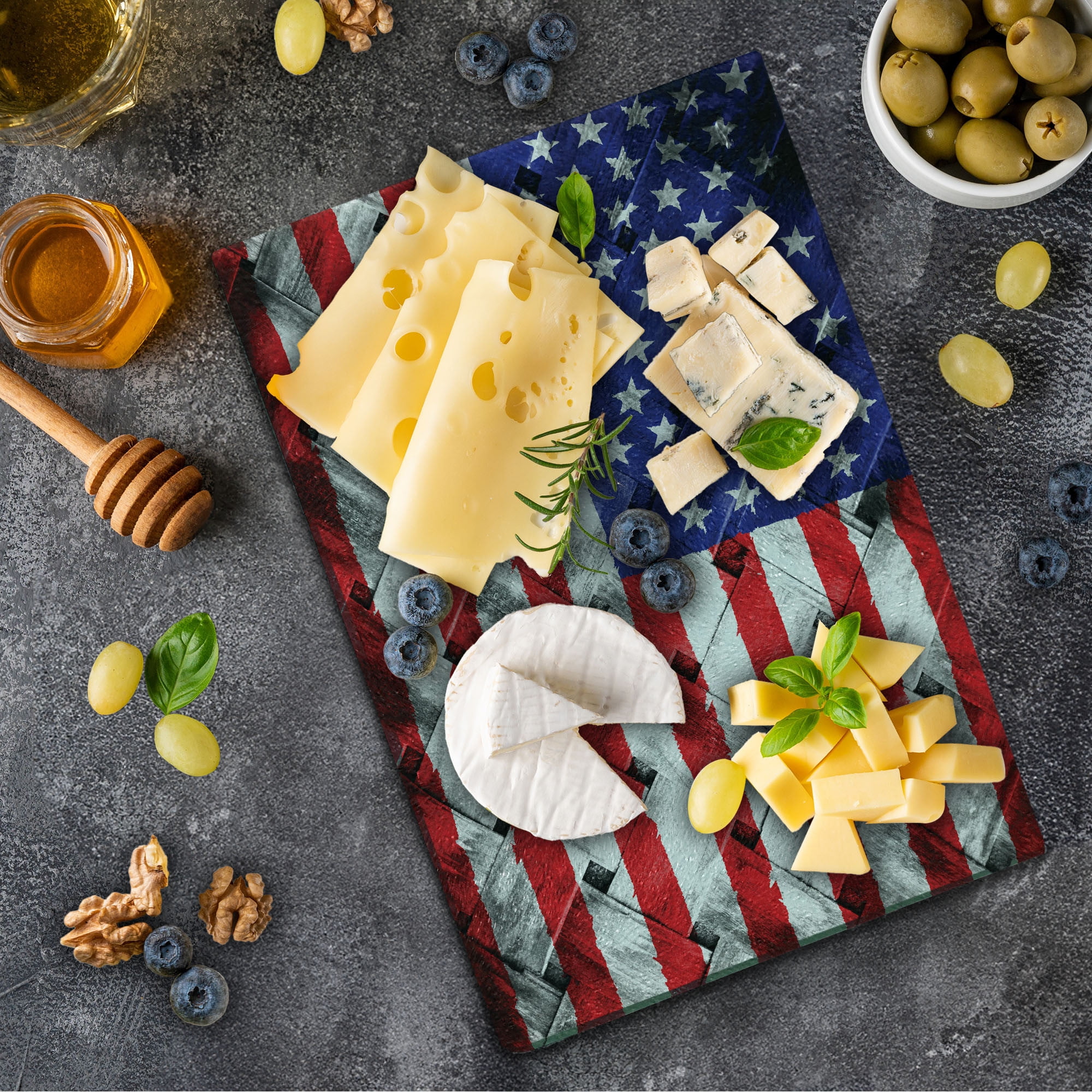 USA Cutting Board, Fourth of July Independence Day Thatch Rattan ...