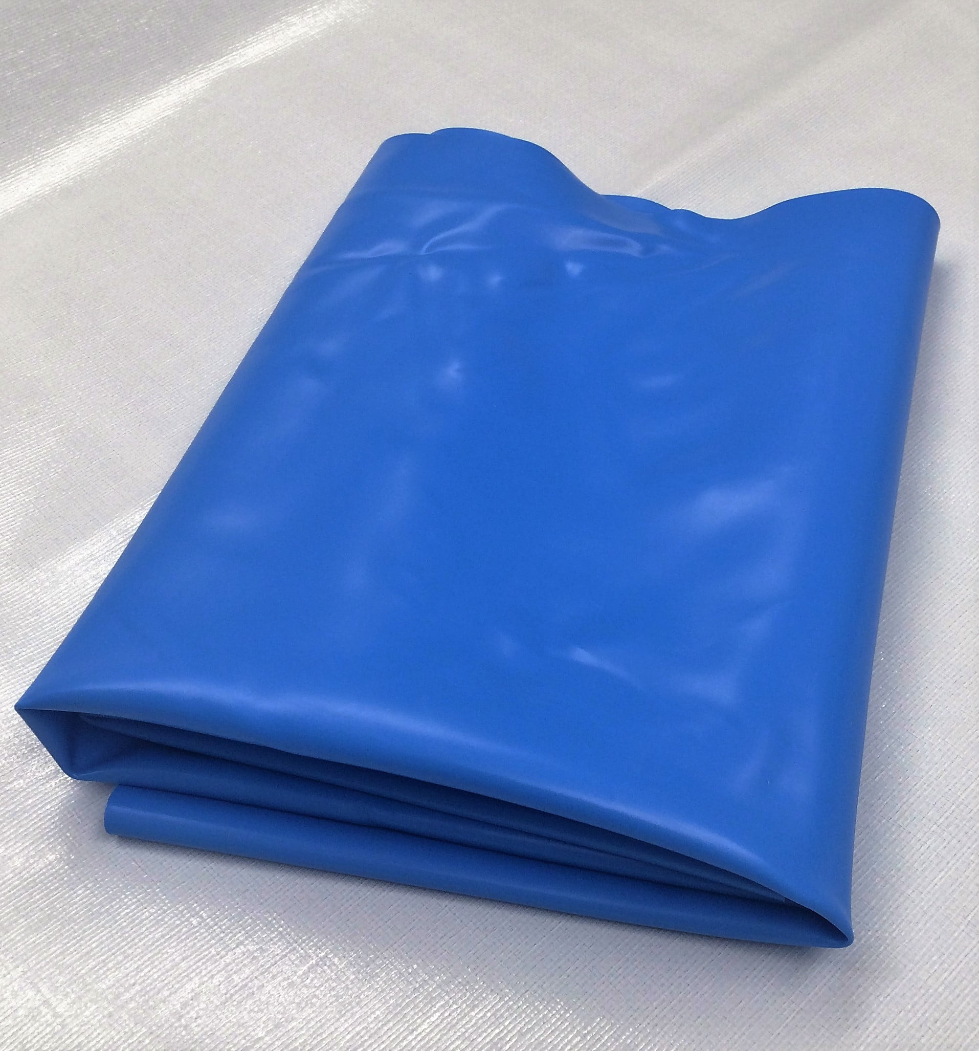 USA Pond Products - 12x20 Blue PVC Pond Liner, Flexible and Durable ...
