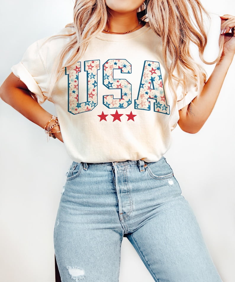 USA Varsity T-shirt, Stars and Stripes, Retro 1776 Style, Distressed ...