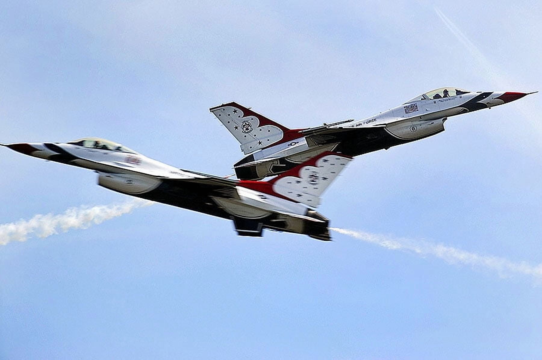 USAF Thunderbirds Perform Split-S Maneuver - 20x30 Inch Laminated ...