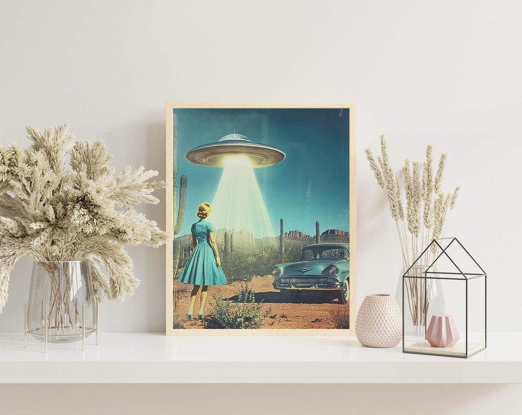 Ufo Desert Scifi Wall Art, Girly Retro Alien Poster For Aesthetic Room ...