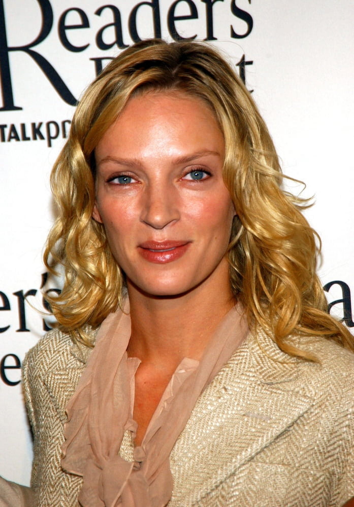 Uma Thurman At The Readers Digest Luncheon Recognizing Caring Companies ...