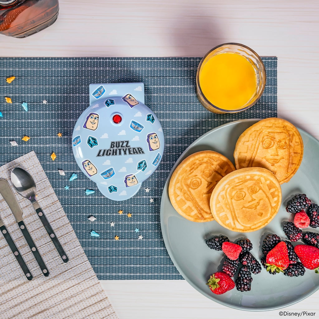 Uncanny Brands Disney Pixar Toy Story Buzz Lightyear Mini Waffle Maker ...