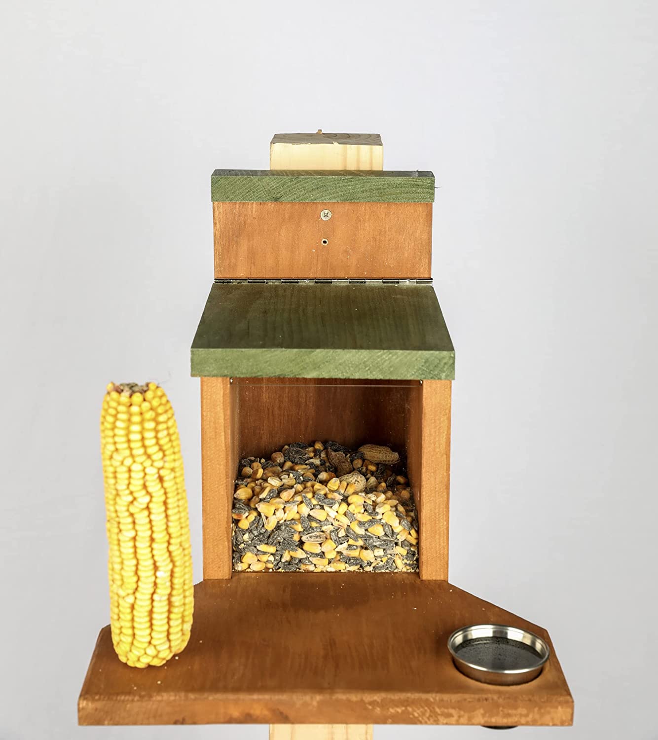 Uncle Dunkels Ultimate Squirrel Munch Box Feeder; Rustic Handmade ...