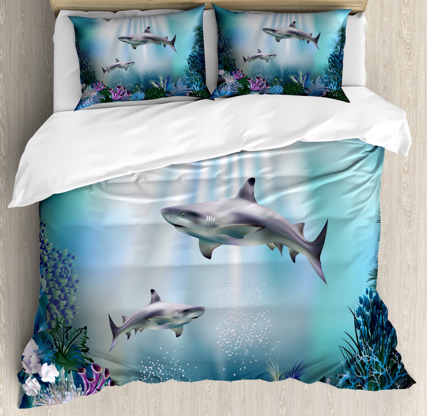 Underwater King Size Duvet Cover Set, Realistic Illustration Wild ...