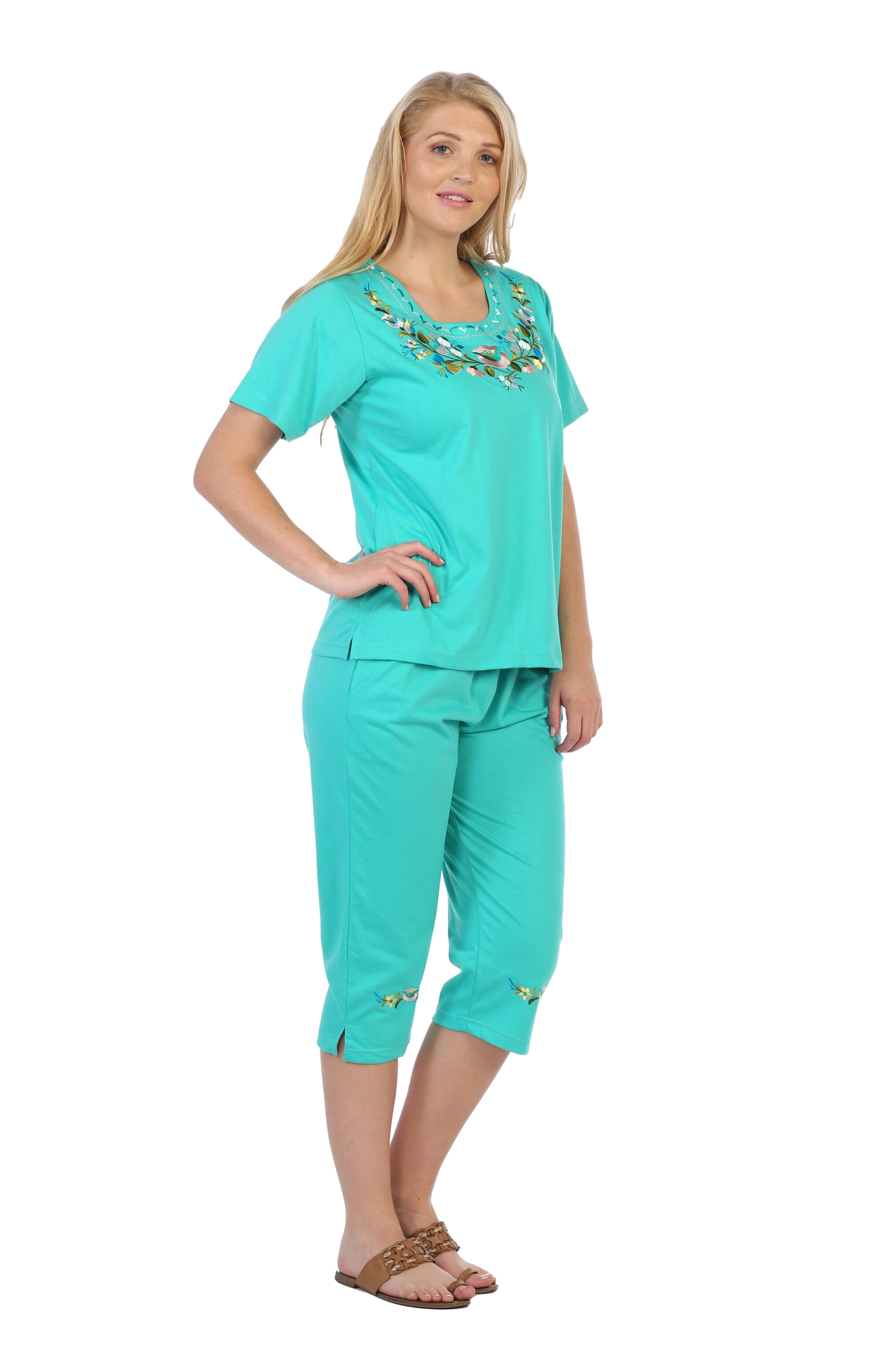 Unik Women's Short Sleeve Embroidered Floral Blouse and Matching Capri ...