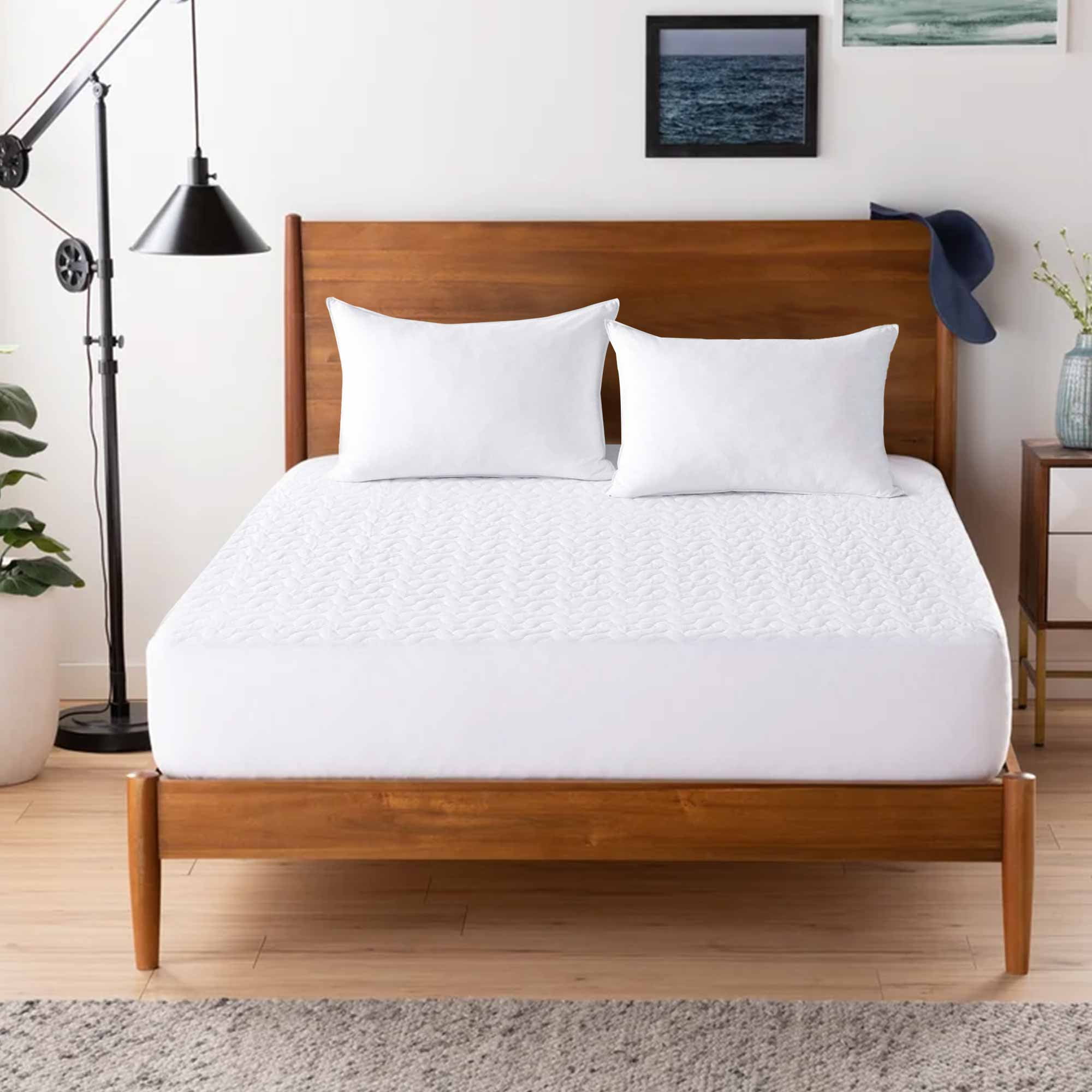 Unikome Waterproof Fitted Mattress Protector Cover Wave Quilted 18-Inch ...