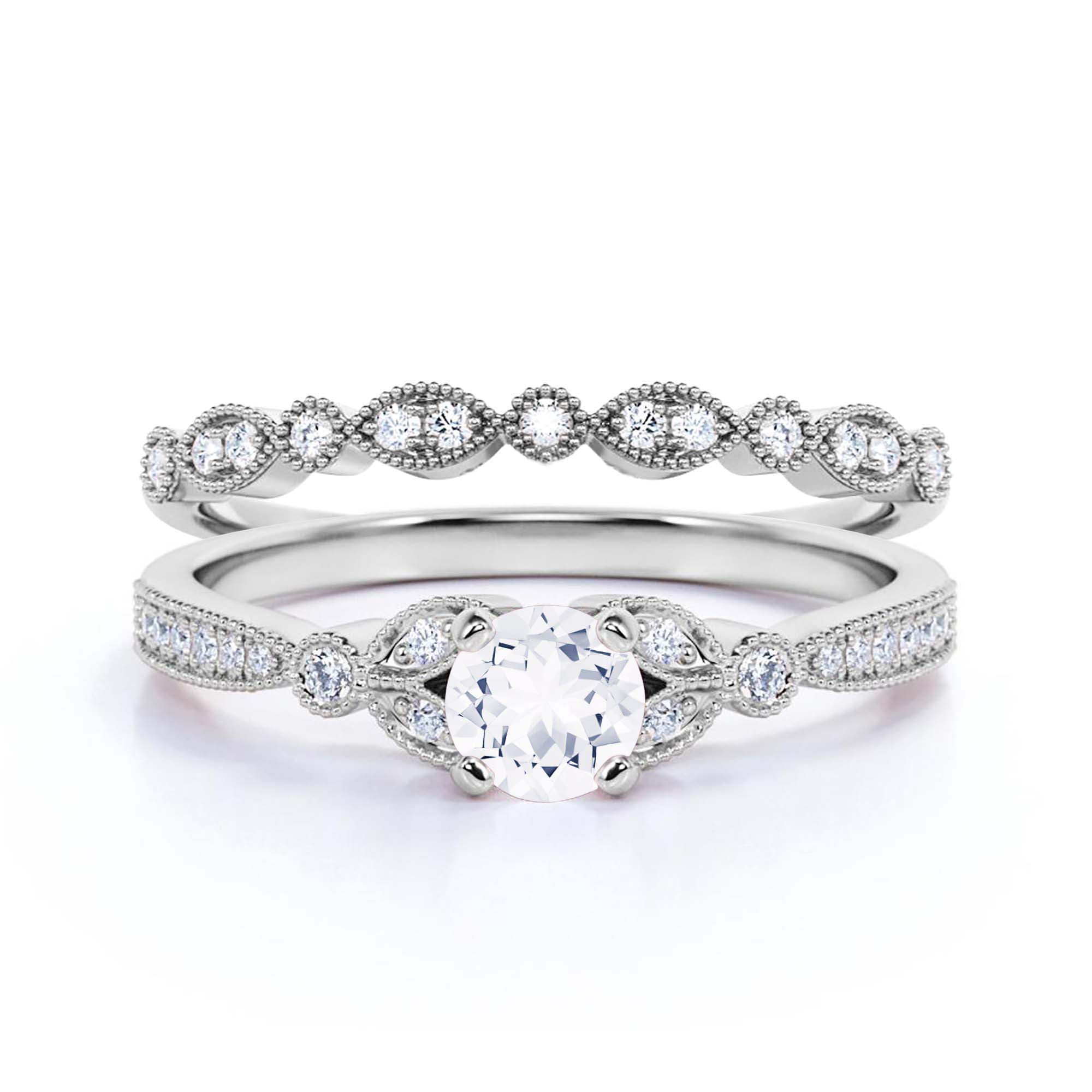 Unique Boho & hippie 2.00 Carat Round Cut Diamond Moissanite Engagement Ring, Wedding Ring in ...