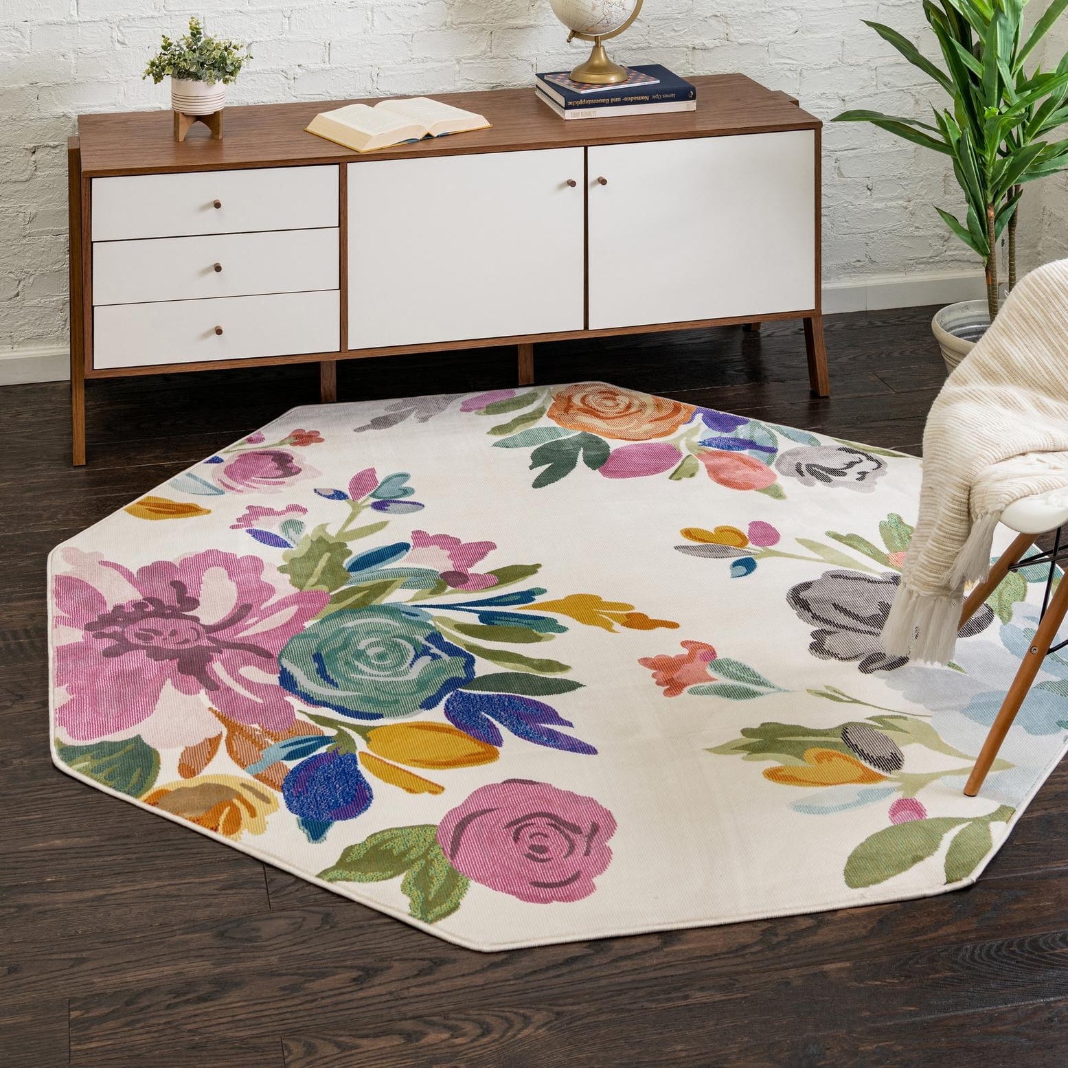 Unique Loom Blossom Collection Area Rug - Laura (6' Octagon Ivory/Black ...