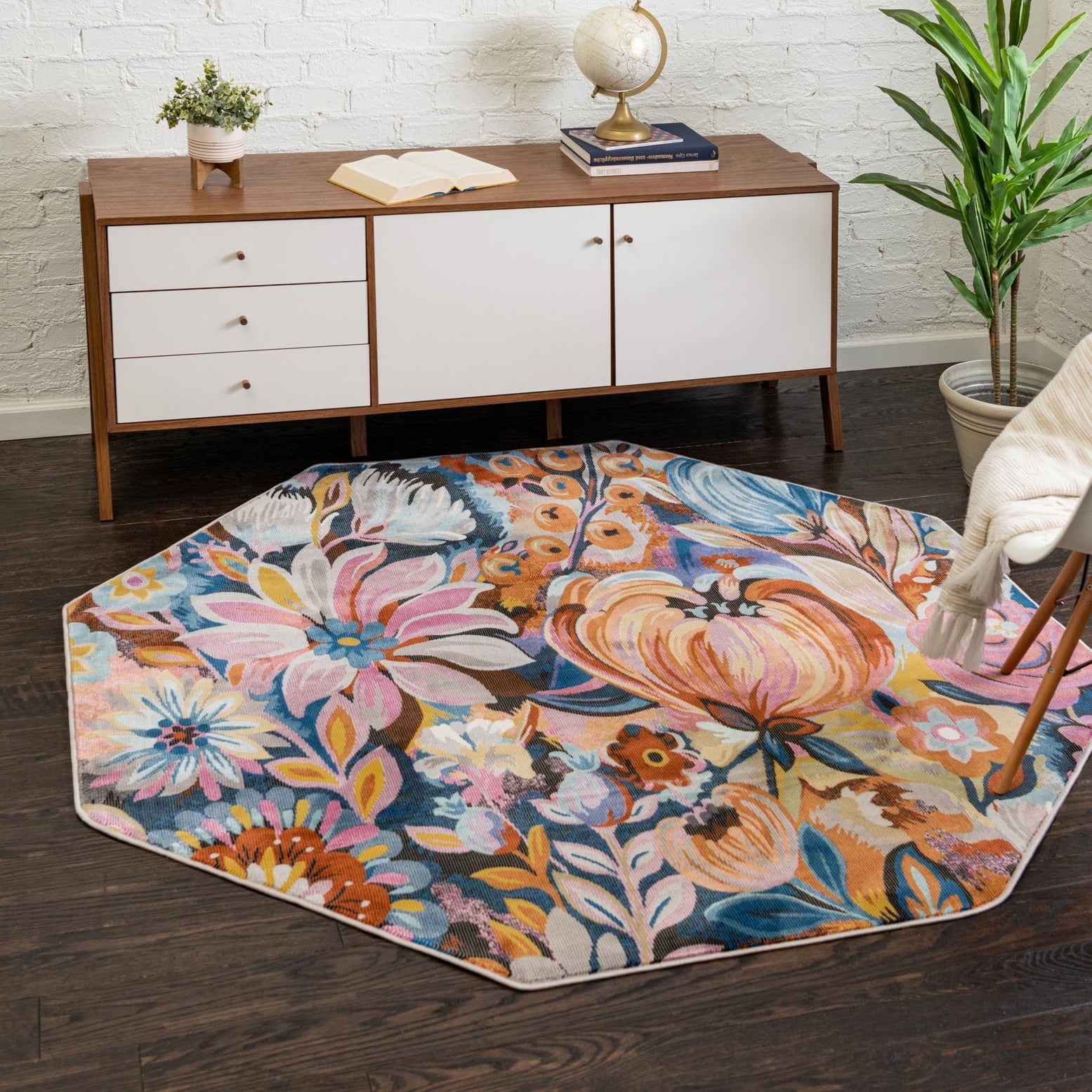 Unique Loom Blossom Collection Area Rug, 6' Octagon, Multi/Black ...