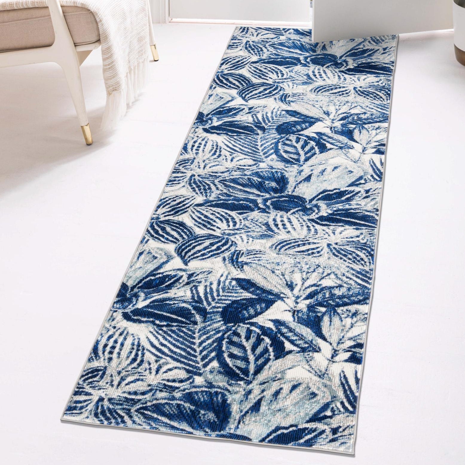 Unique Loom Blossom Collection Area Rug - Ocho (2' x 8' Runner Navy ...