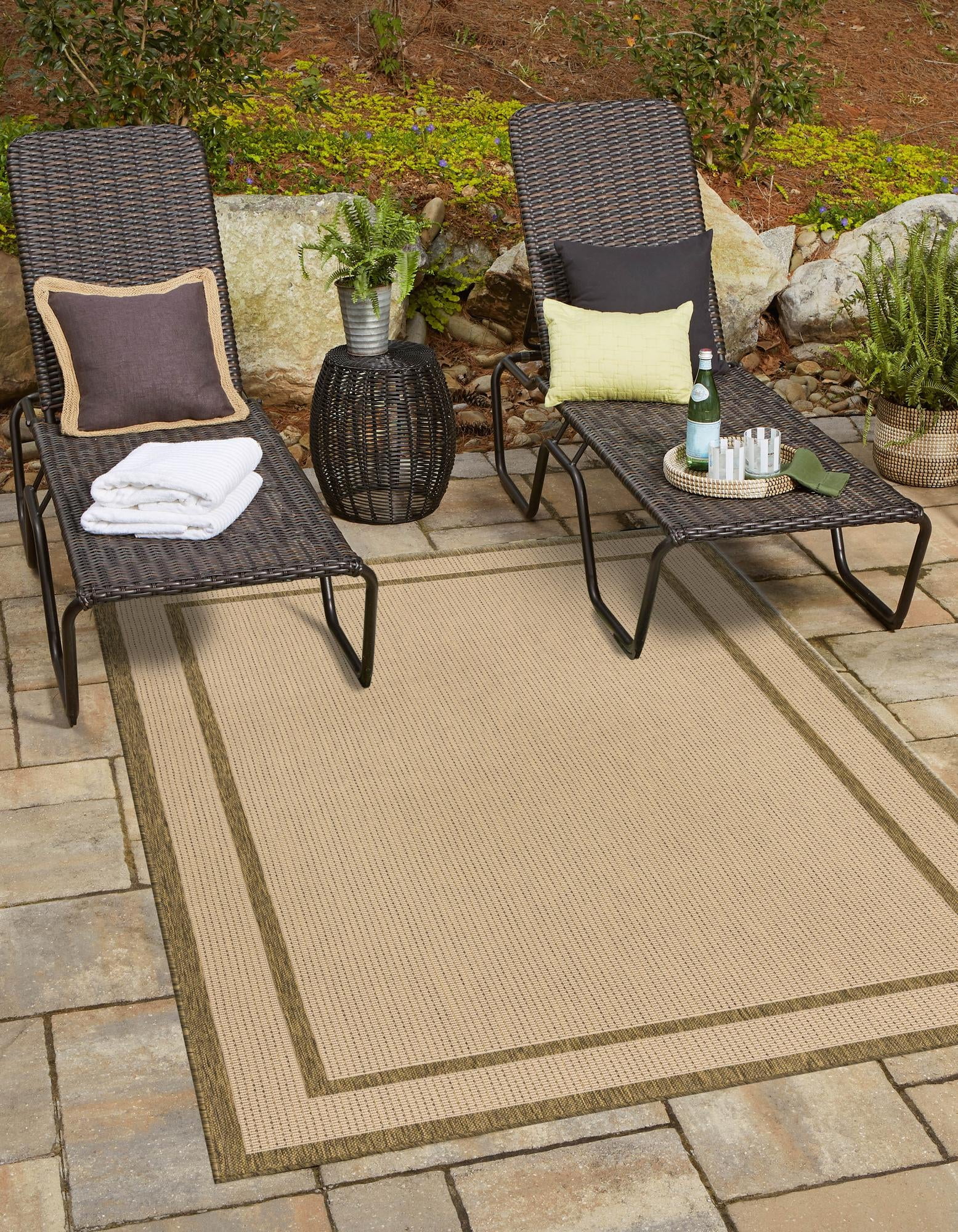 Unique Loom Border Indoor/Outdoor Border Rug Beige/Brown 5' 3" x 8 ...