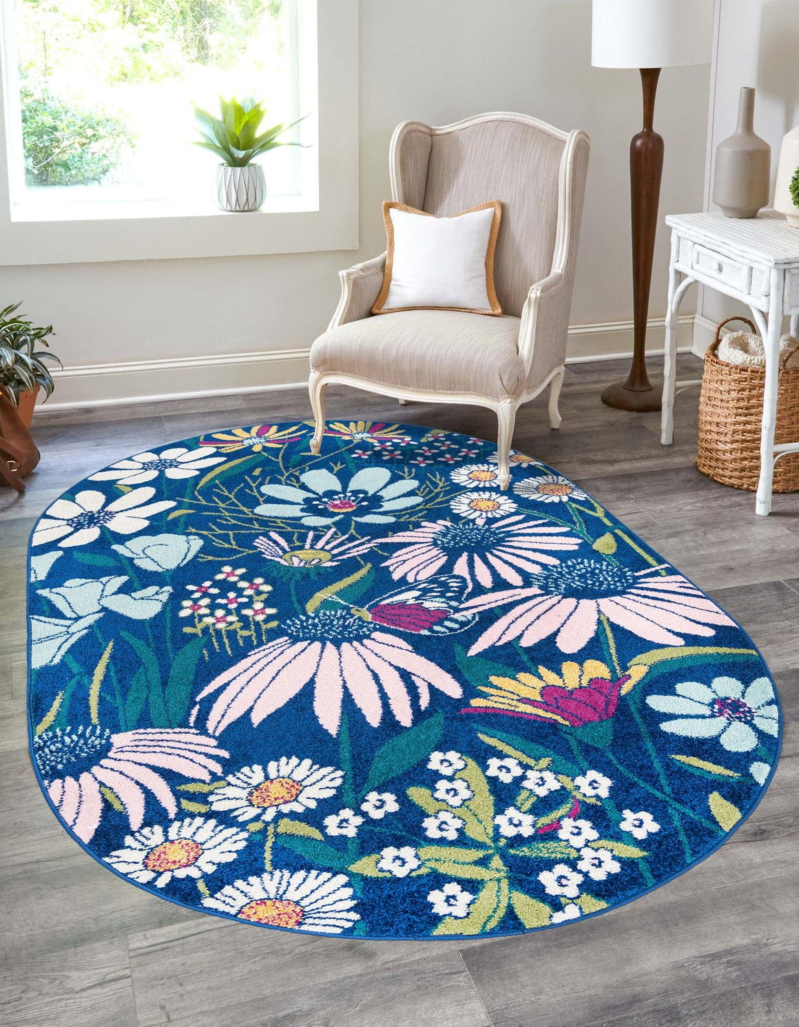 Unique Loom Daisy Bloom Rug ,Oval,5' 3" x 7' 10" Navy Blue Modern ...