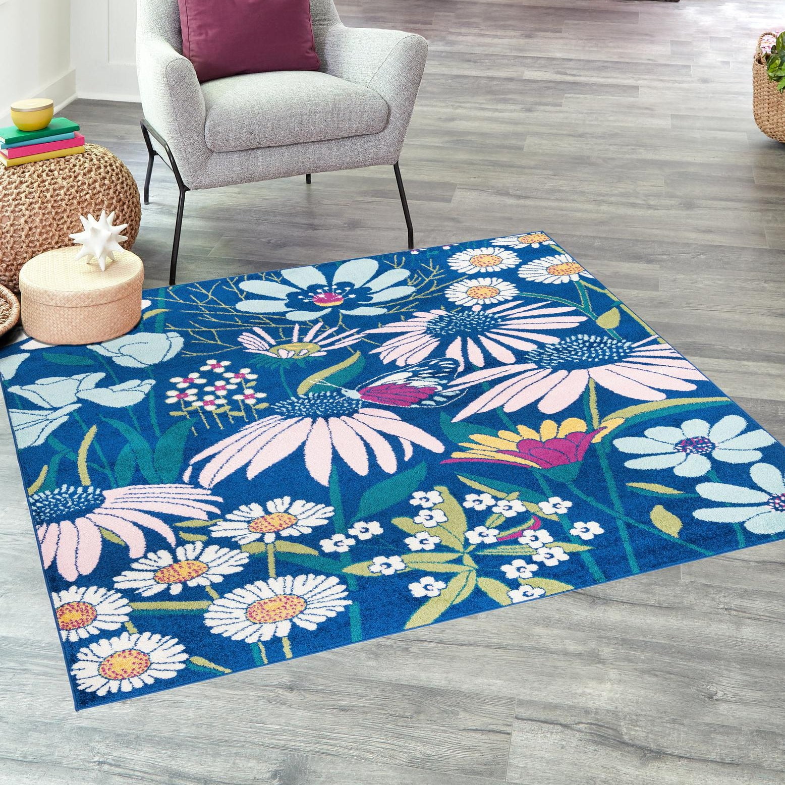 Unique Loom Bloom Collection Area Rug - Daisy (7' 10" Square Navy Blue/Blue) - Walmart.com