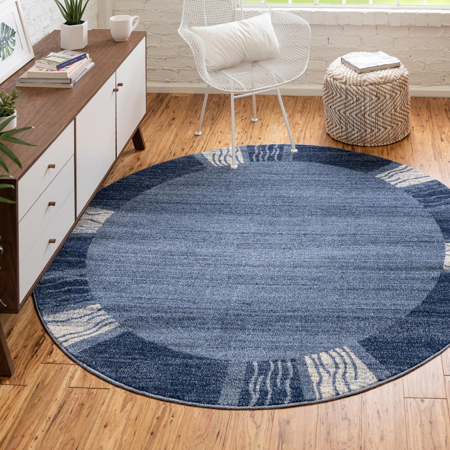 Unique Loom Del Mar Collection Area Rug - Sarah (6' 1" Round Light Blue ...